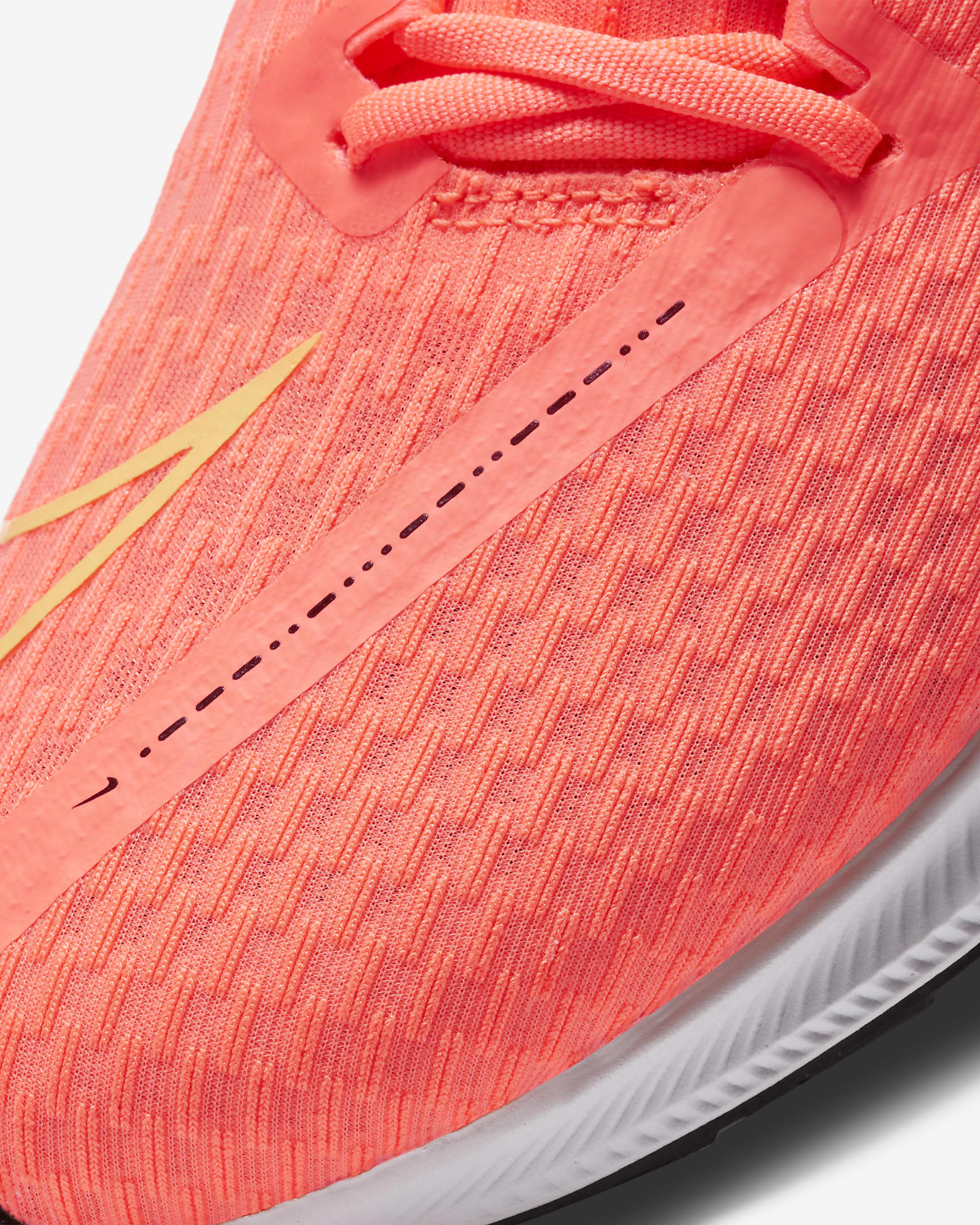 Nike Zoom Rival Fly 2 Men's Road Racing Shoes. Nike VN