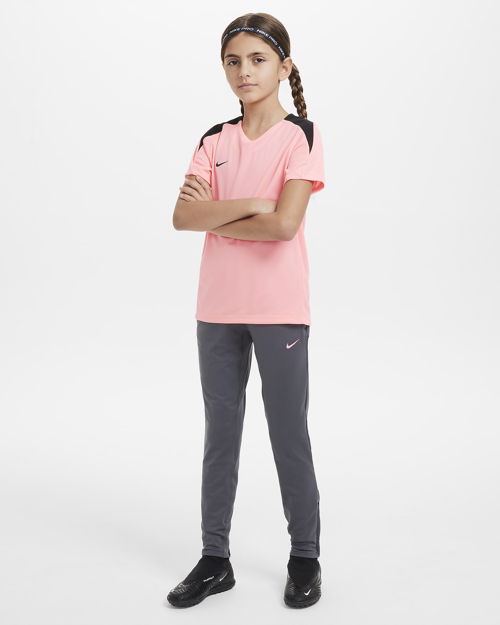 Nike Dri-FIT Strike Older Kids' Football Pants. Nike NL