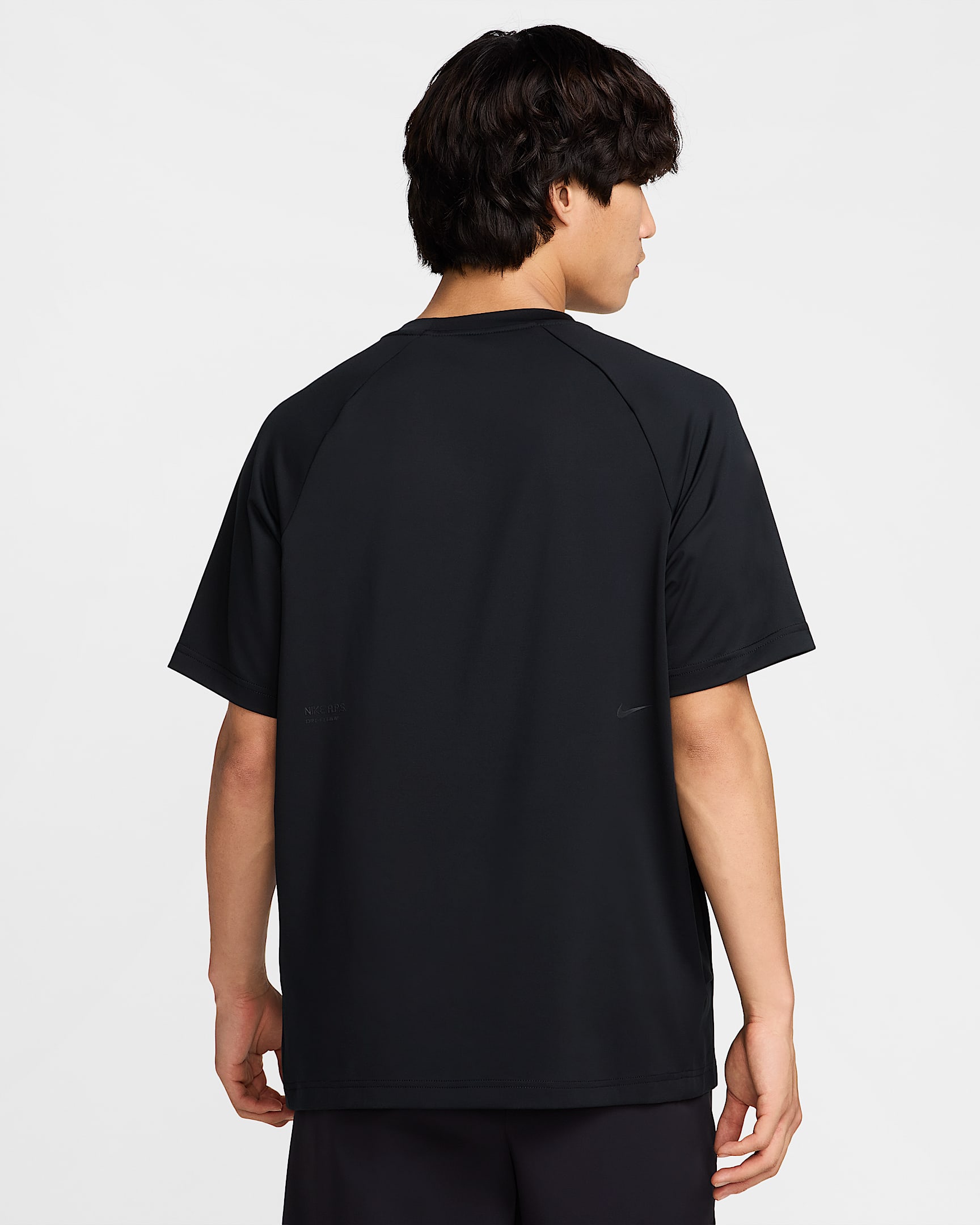 Nike APS Men's Dri-FIT ADV Short-Sleeve Versatile Top. Nike ZA