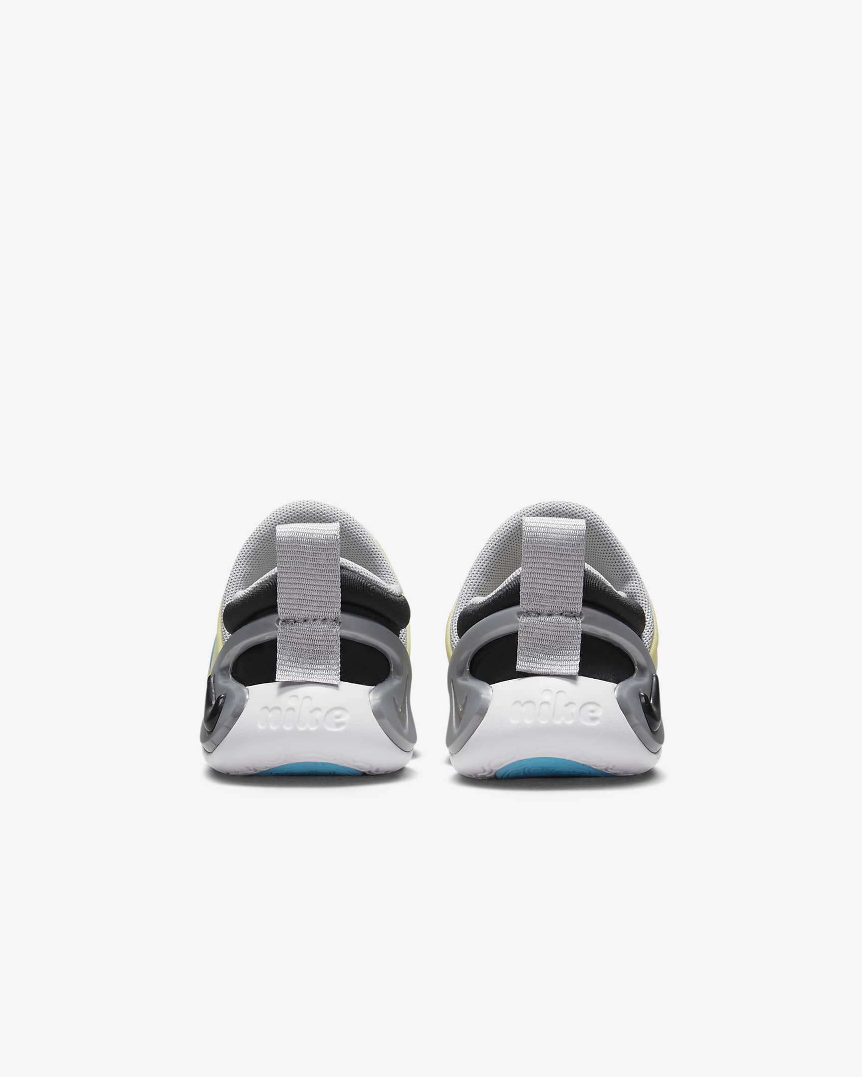 Nike Dynamo Go SE 嬰幼兒輕鬆穿脫鞋款。Nike TW