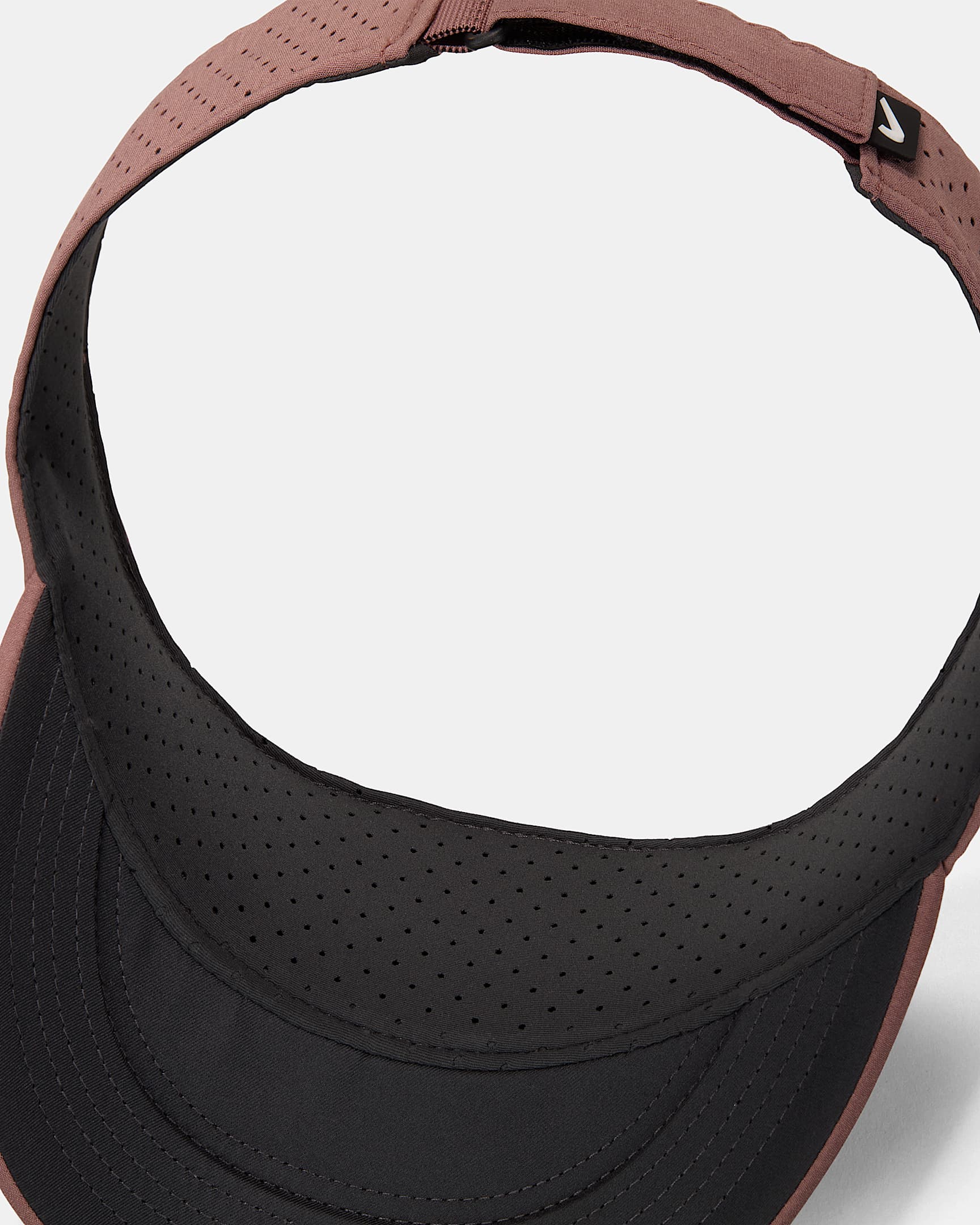 Visera de tenis Nike Dri-FIT ADV Ace. Nike.com