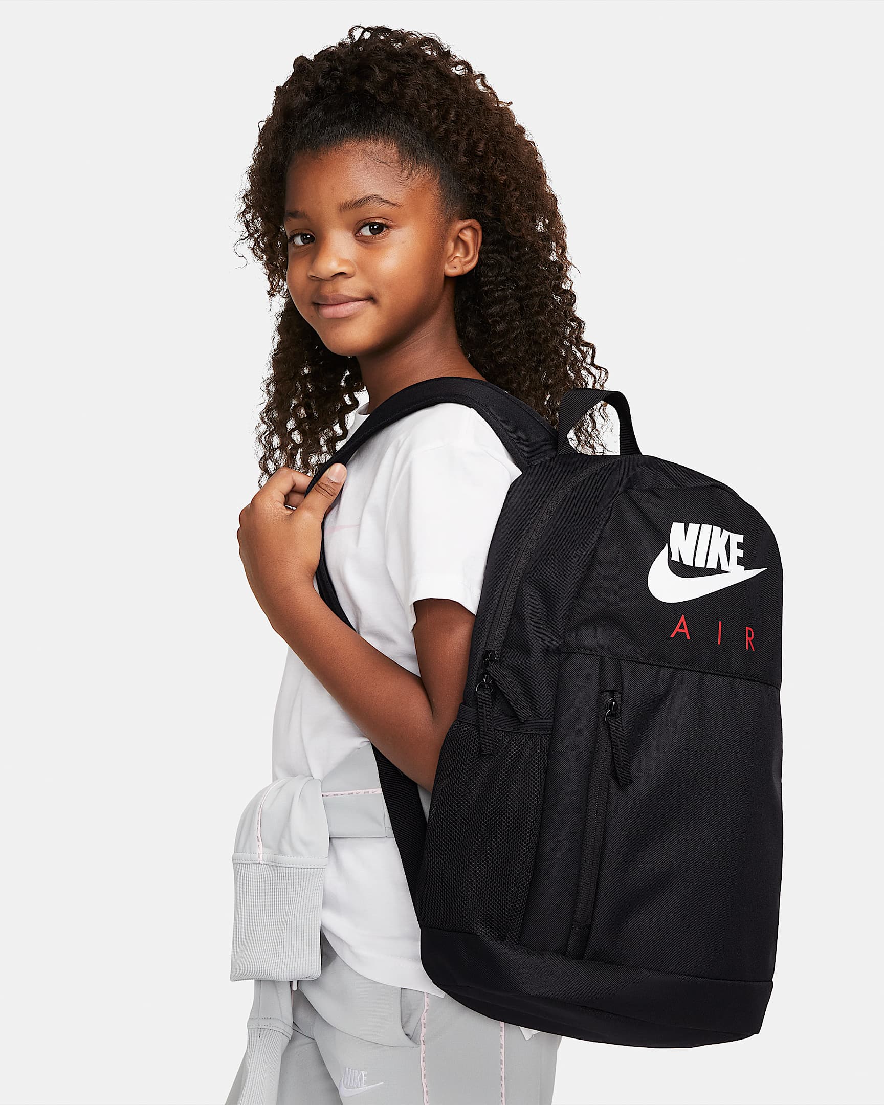 Nike Kids' Backpack (20L). Nike IL