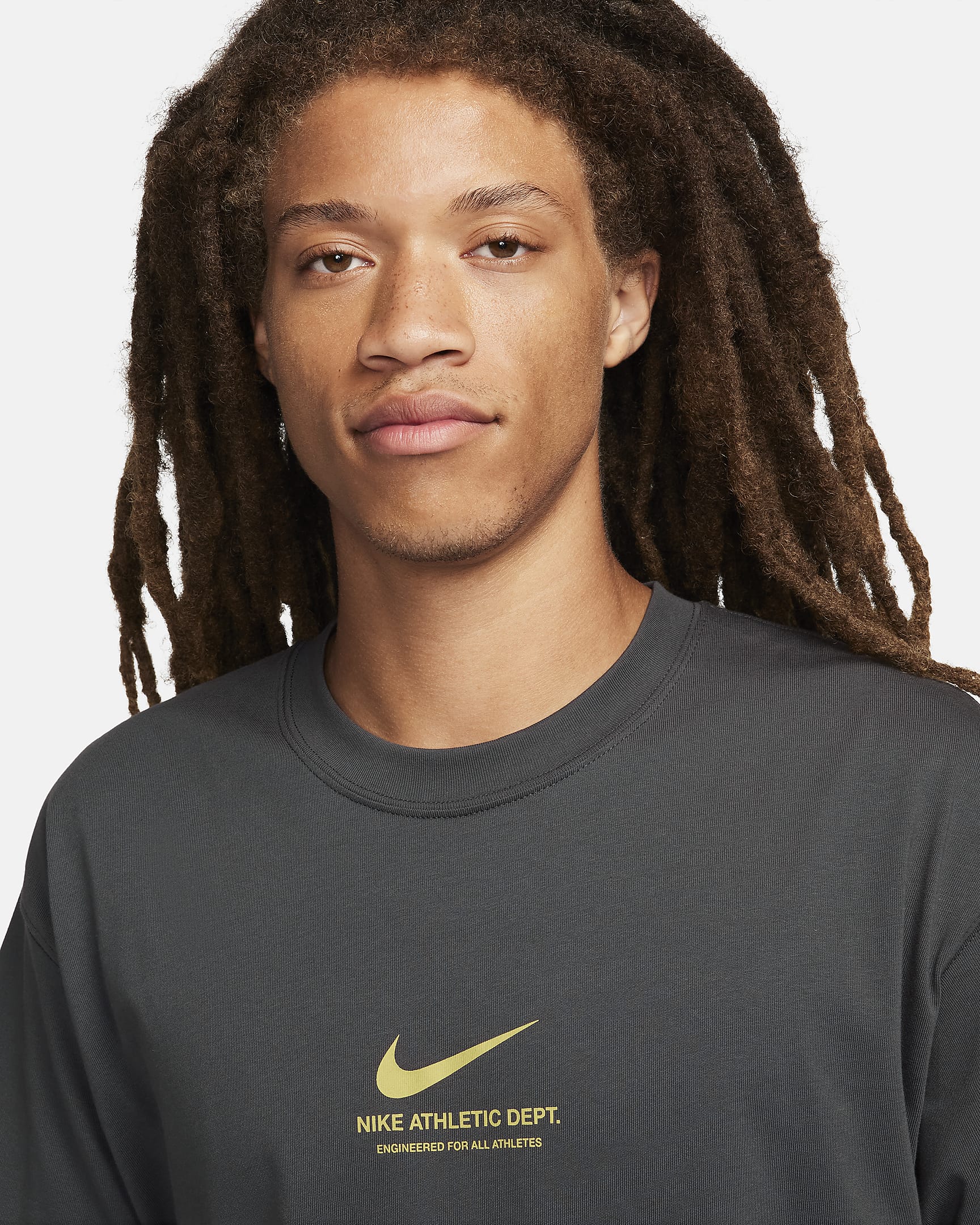 Nike Sportswear Men's Graphic T-Shirt. Nike SI