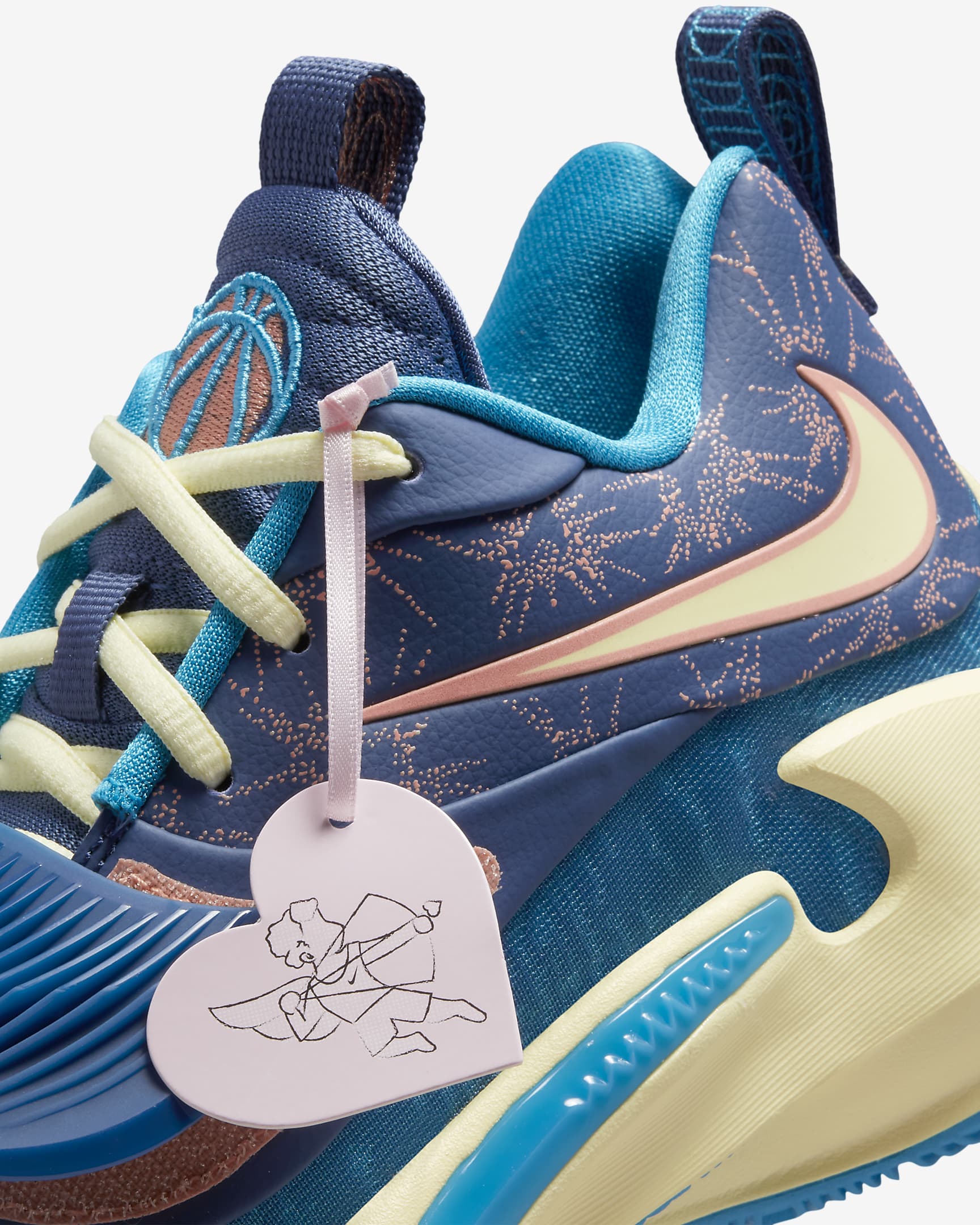 Zoom Freak 3 kosárlabdacipő. Nike HU