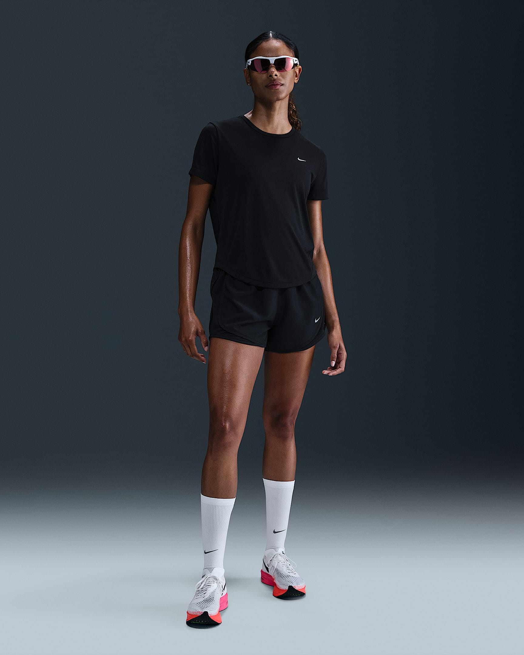 Nike Tempo Dri-FIT Kurzarm-Laufoberteil (Damen). Nike AT