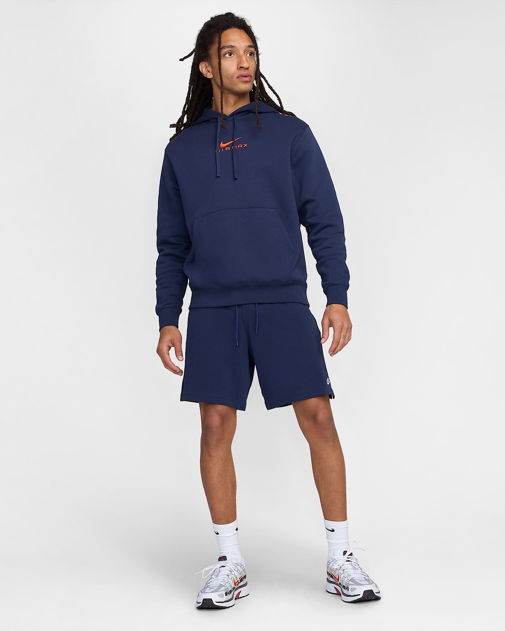 Felpa pullover con cappuccio Nike Club. Nike IT Felpa pullover con cappuccio Nike Club. Nike IT