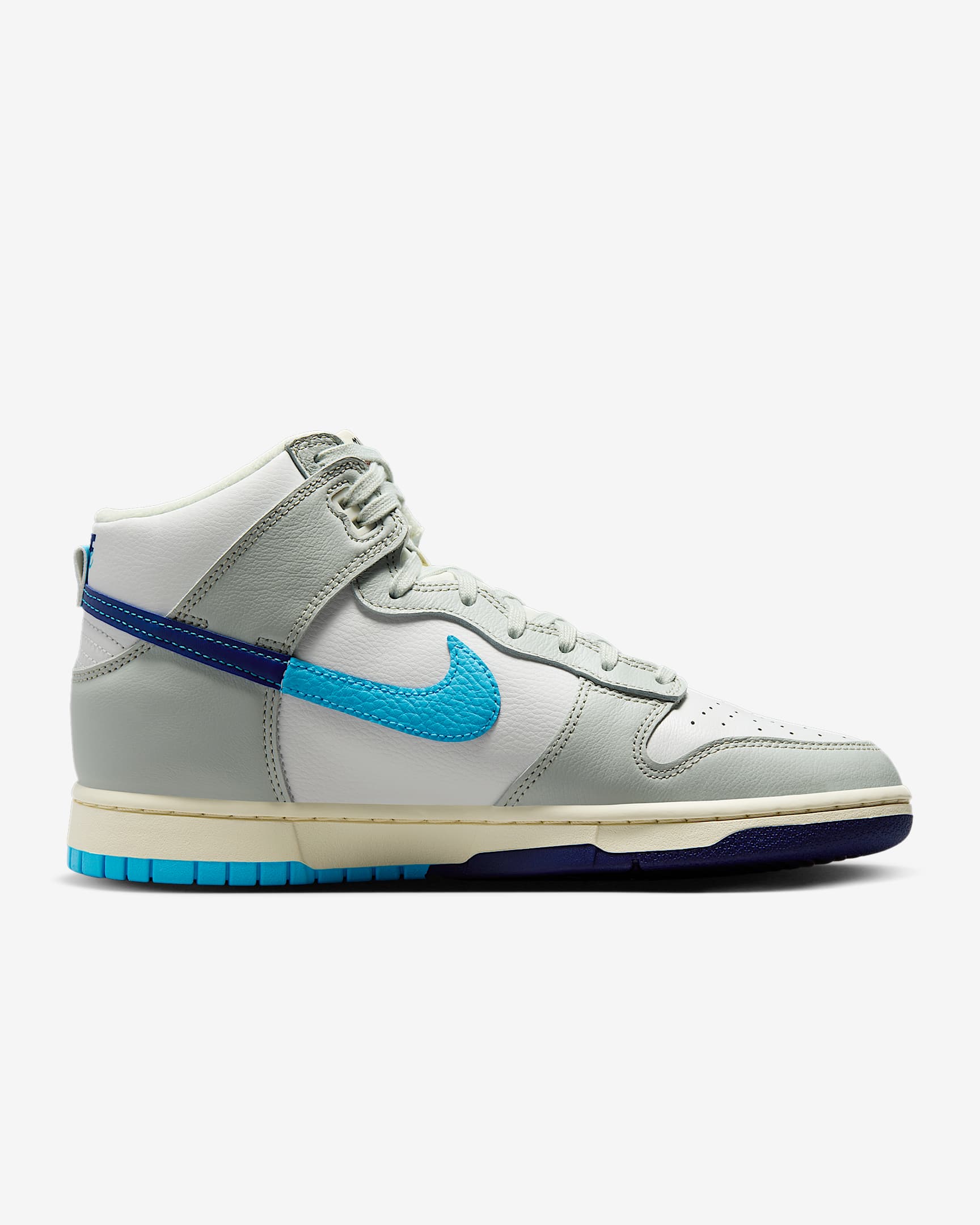 Nike Dunk High Retro SE Men's Shoes. Nike PH