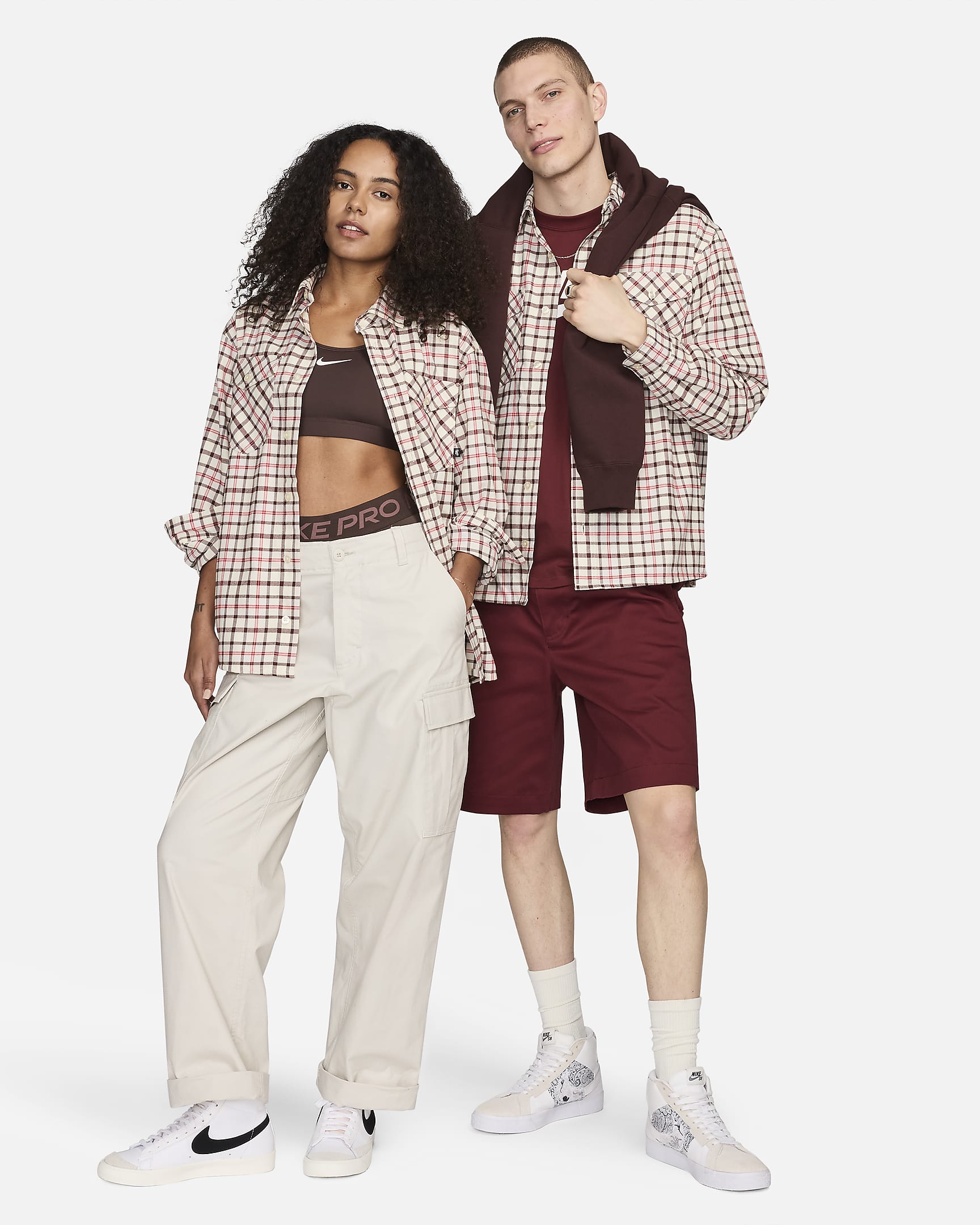 Camisa de skateboarding de manga larga de franela con botones Nike SB ...