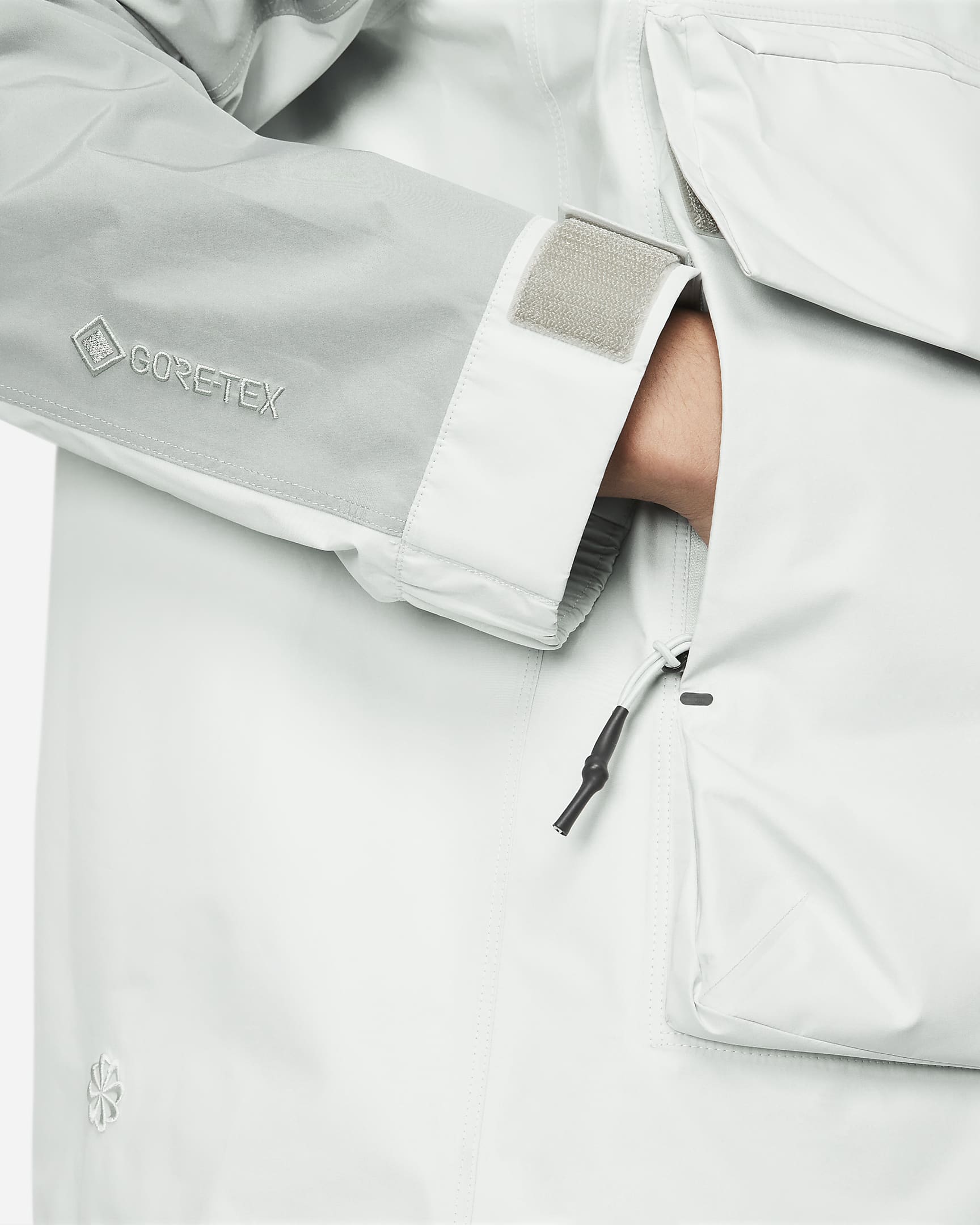 Nike Sportswear Storm-FIT ADV GORE-TEX Men's Anorak. Nike RO