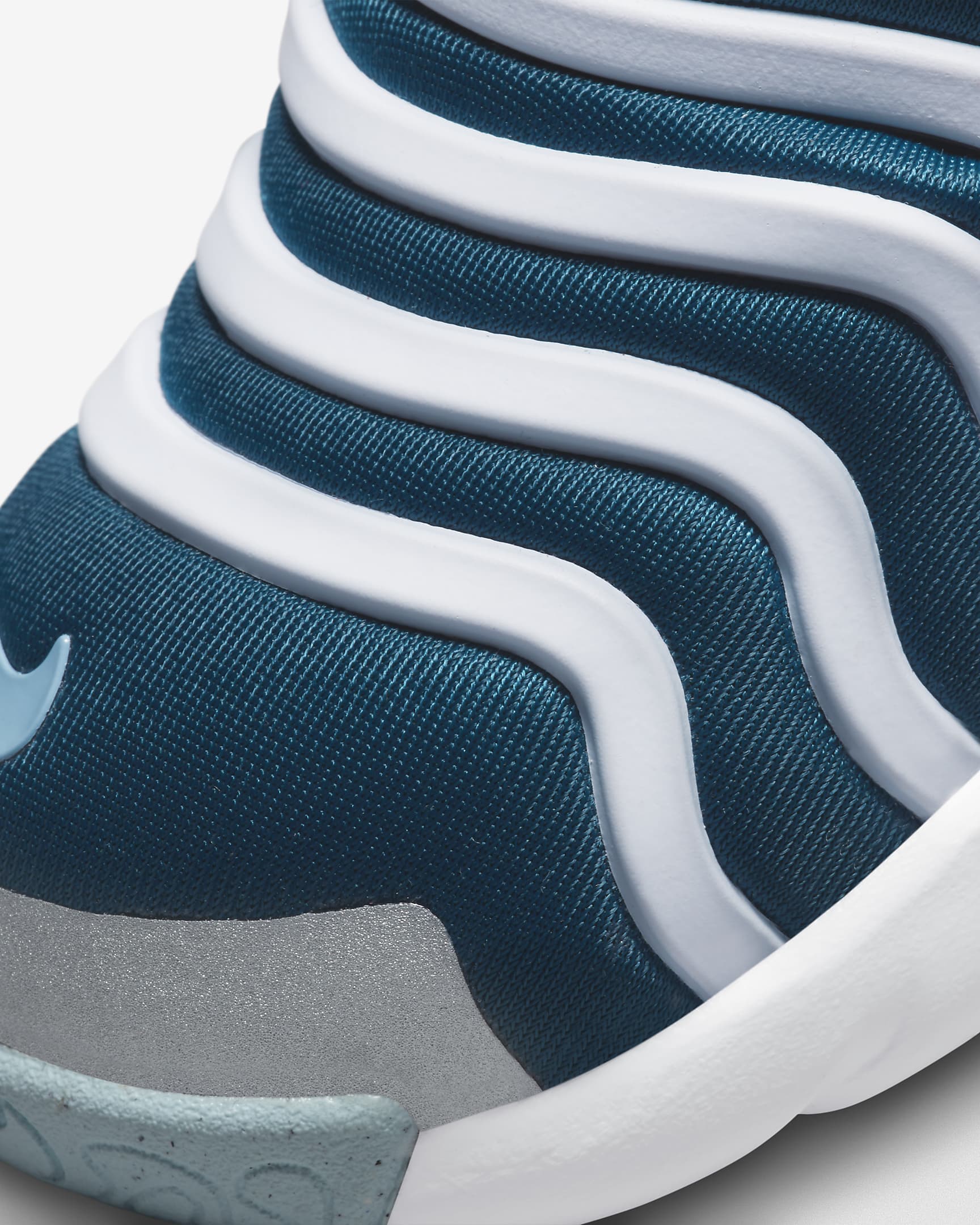 Nike Dynamo GO SE Baby/Toddler Easy On/Off Shoes. Nike SA