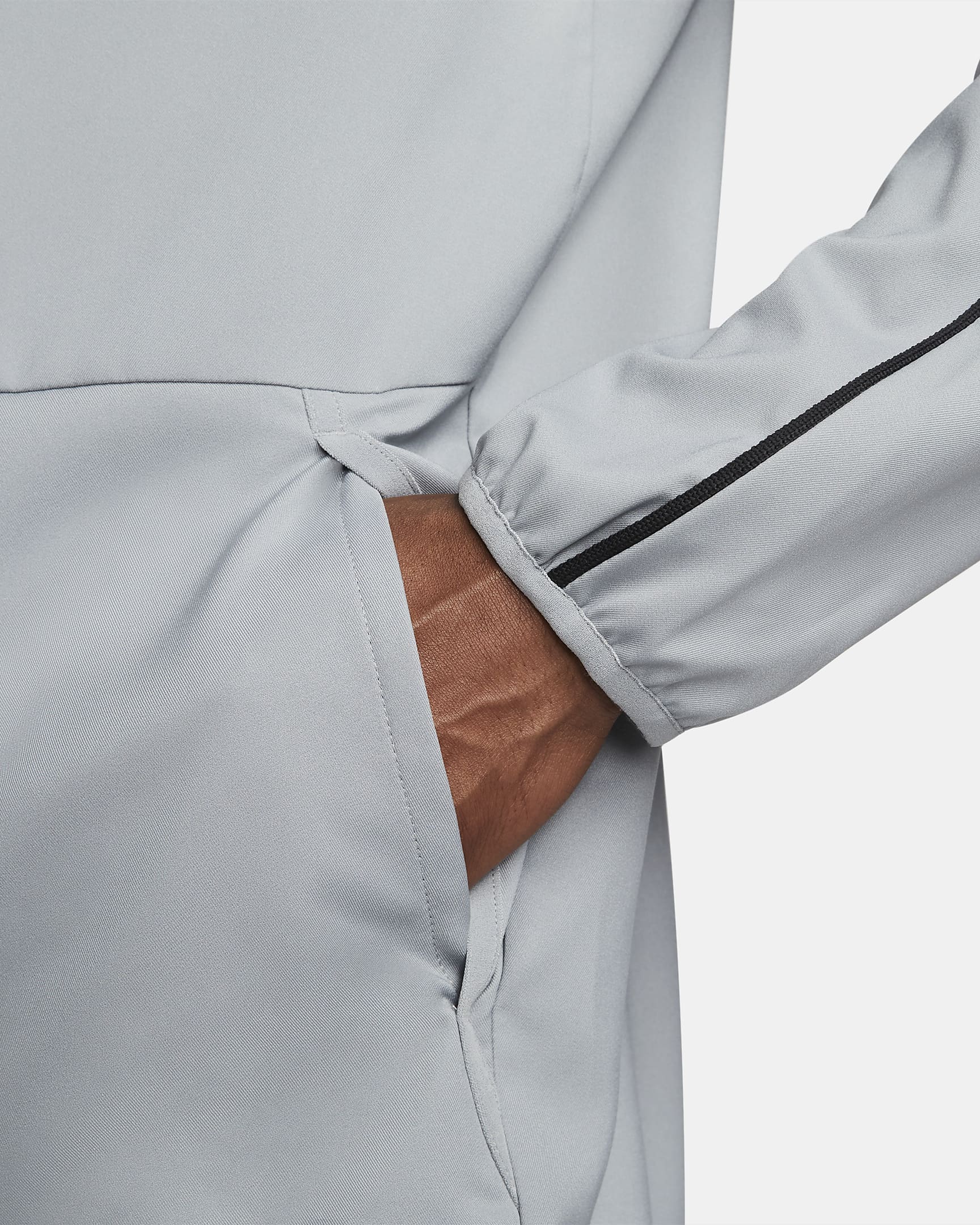 Nike Dri-FIT Men's Woven Training Jacket. Nike IE