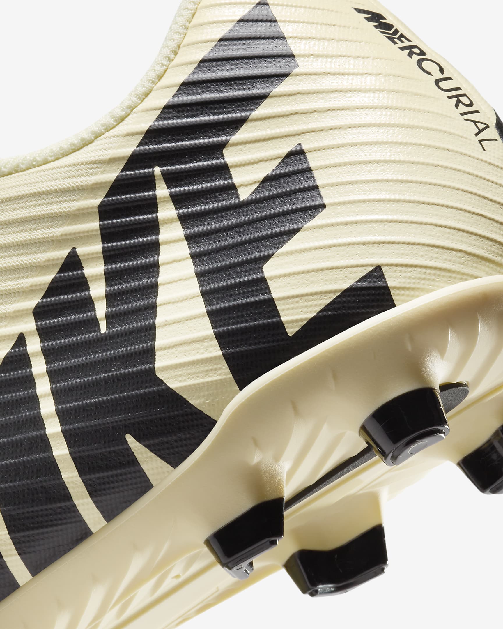 Nike Mercurial Vapor 15 Club Multi-Ground Low-Top Football Boot. Nike ID