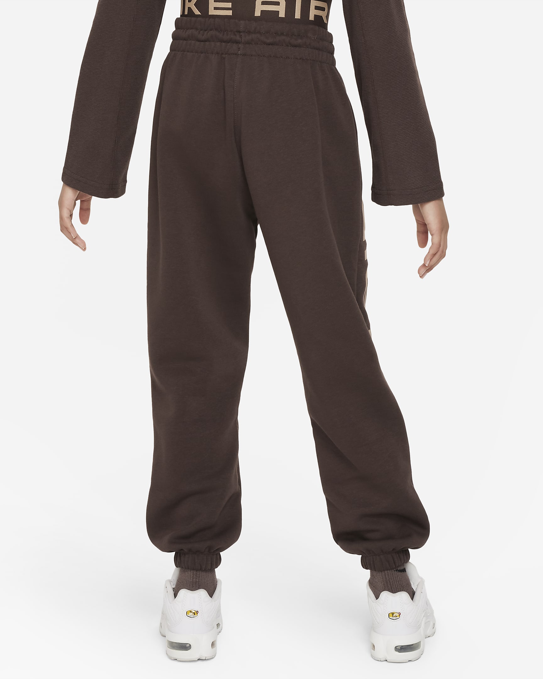 Nike Air Club Fleece Older Kids' (Girls') Trousers. Nike IE