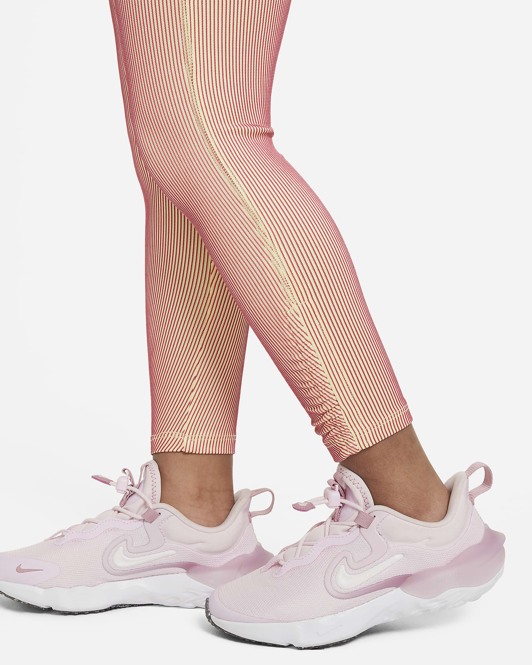 Nike Meta-Morph Color Shift Little Kids' Leggings. Nike.com