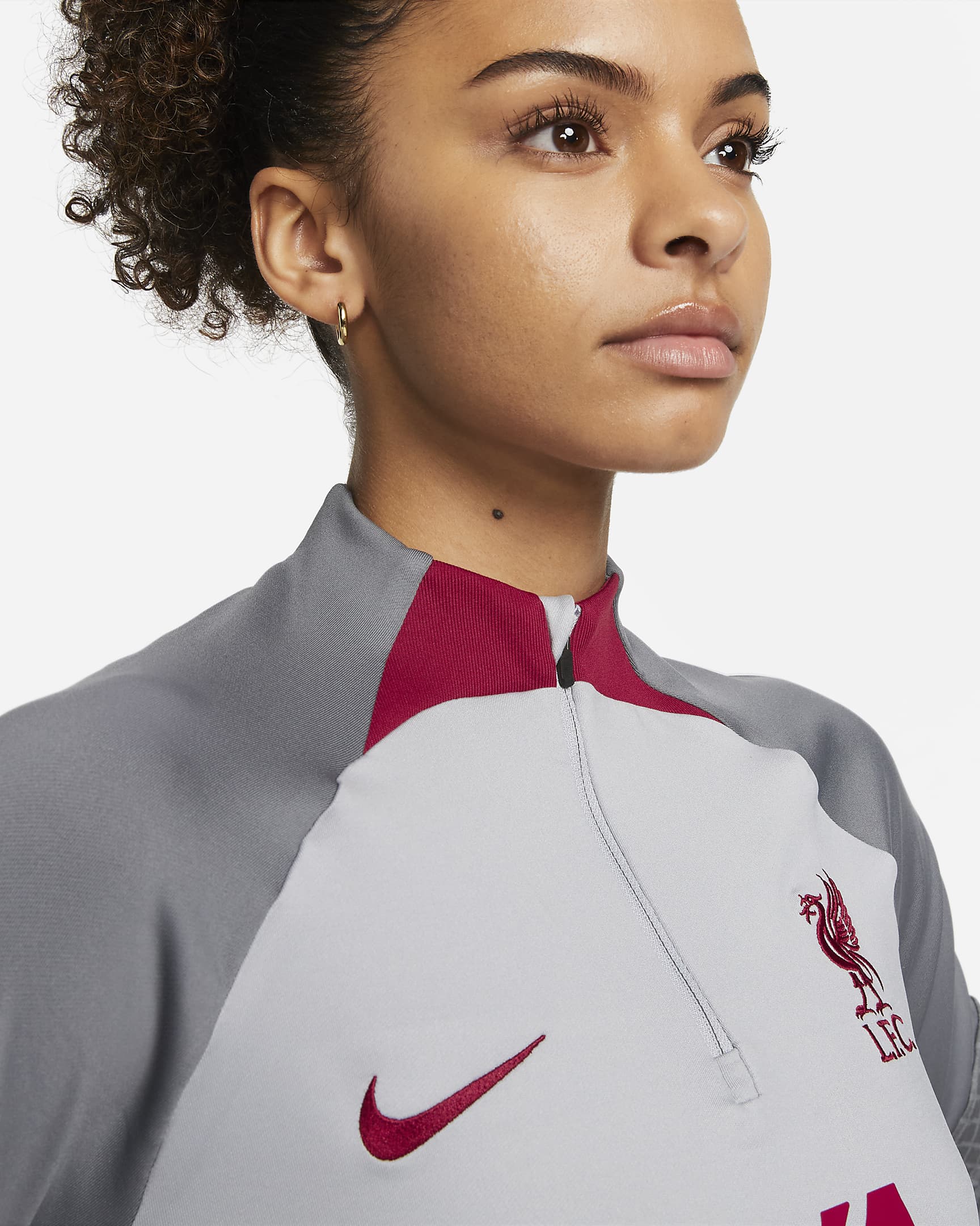 Liverpool FC Strike Nike Dri-FIT voetbaltrainingstop voor dames. Nike NL