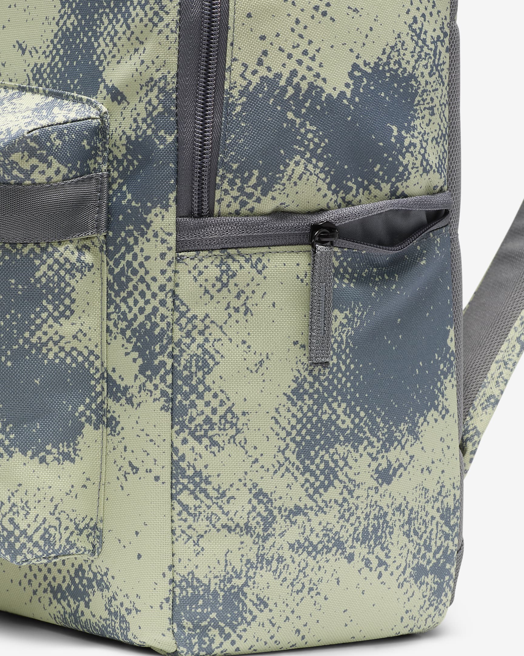 Nike Heritage Backpack (25L). Nike NL