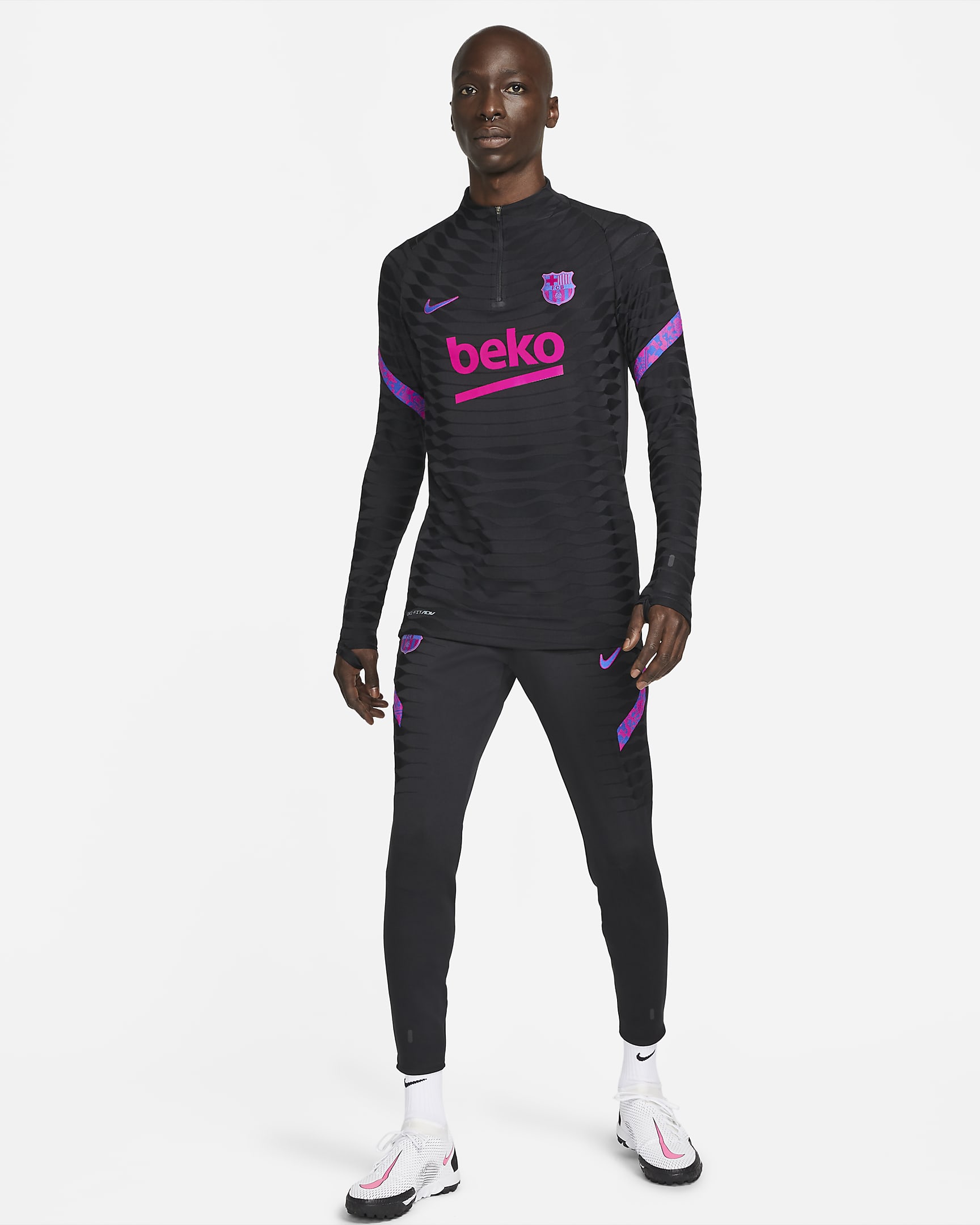 F.C. Barcelona Strike Elite Men's Nike Dri-FIT ADV Football Drill Top. Nike IN