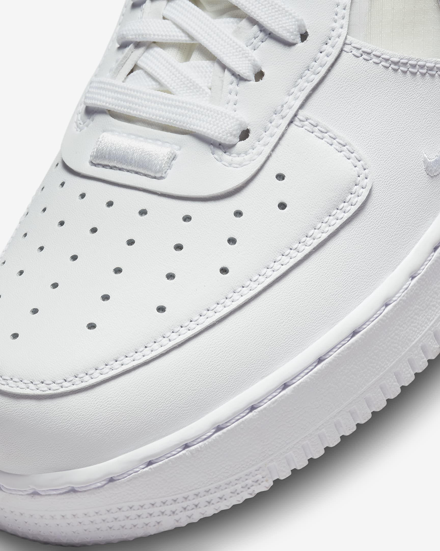 Nike Air Force 1 React 男鞋。Nike TW