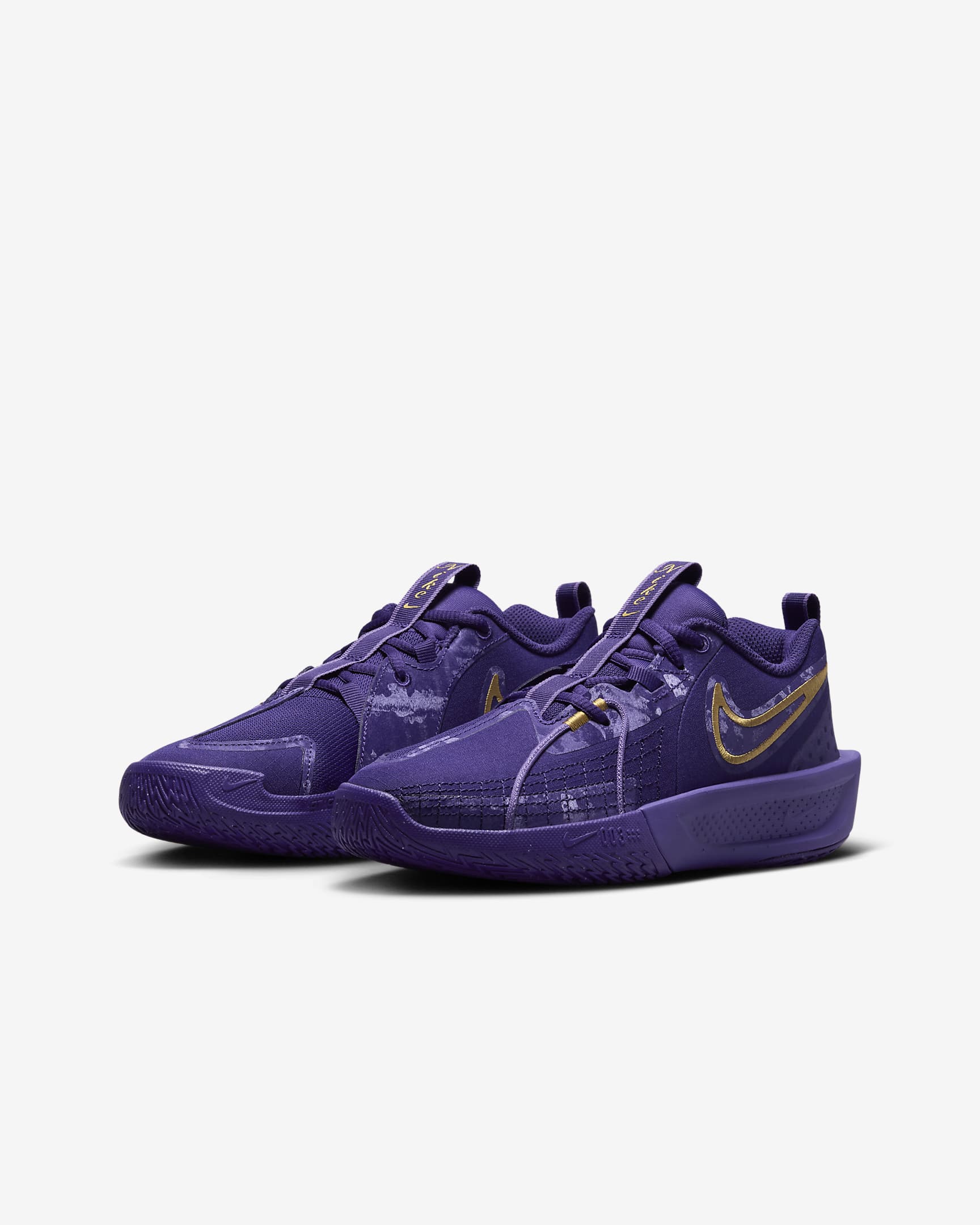 Nike G.T. Cut 3 Older Kids' Basketball Shoes. Nike ID