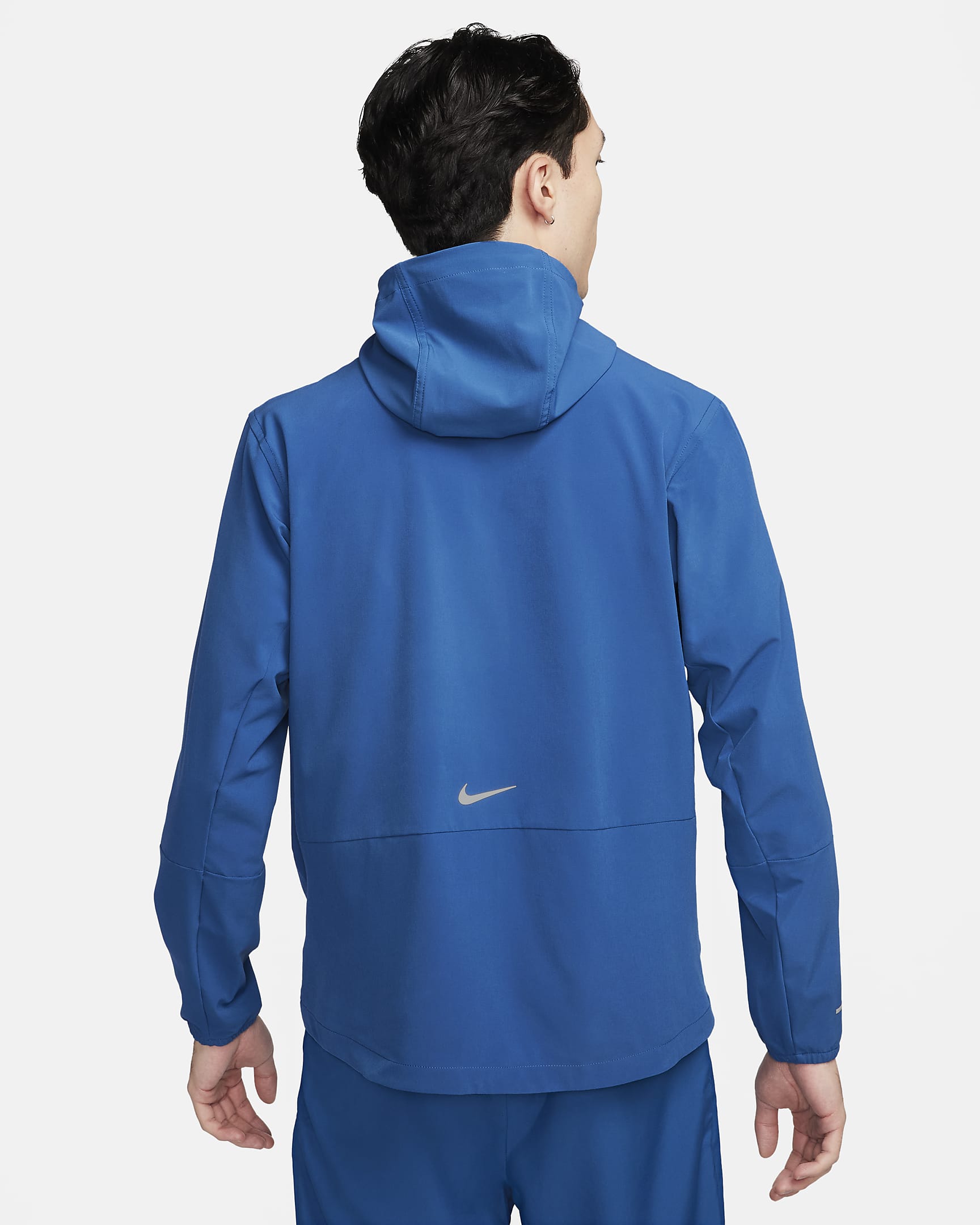Nike Unlimited Men's Repel Hooded Versatile Jacket. Nike IN