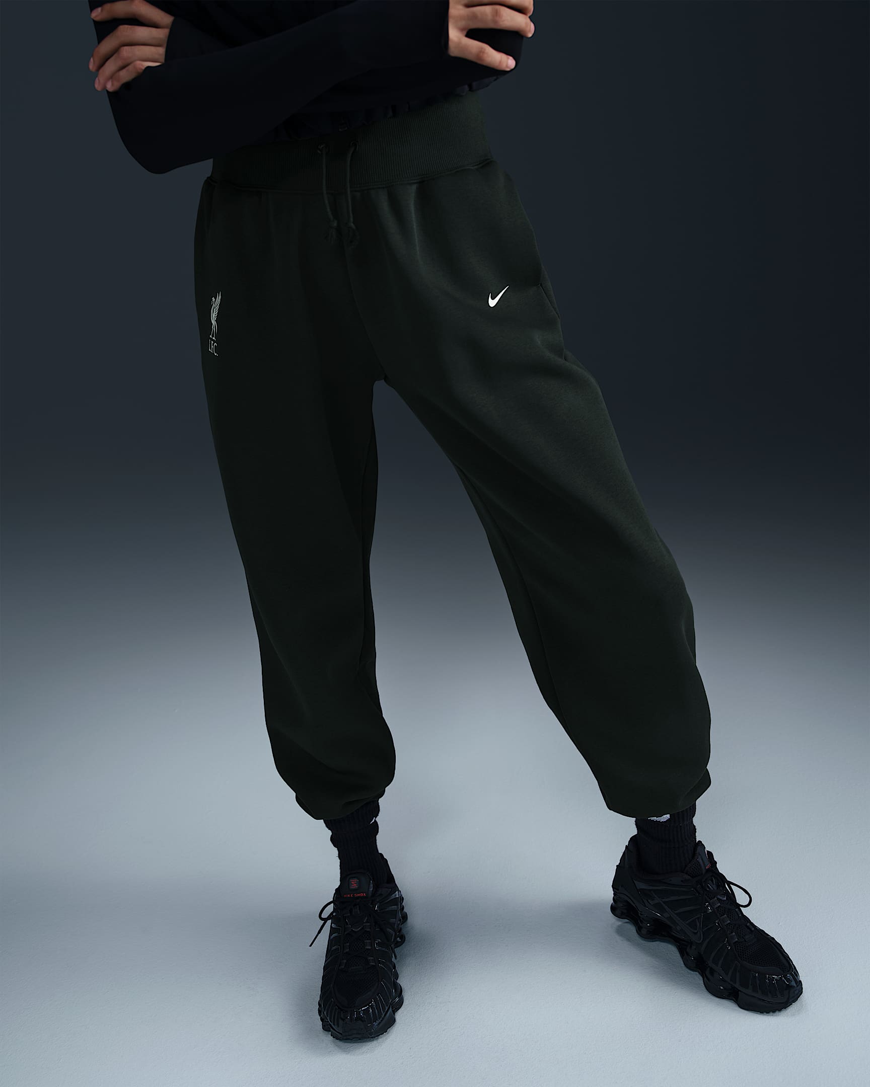 Liverpool F.C. Phoenix Fleece Women's Nike Football High-Waisted ...