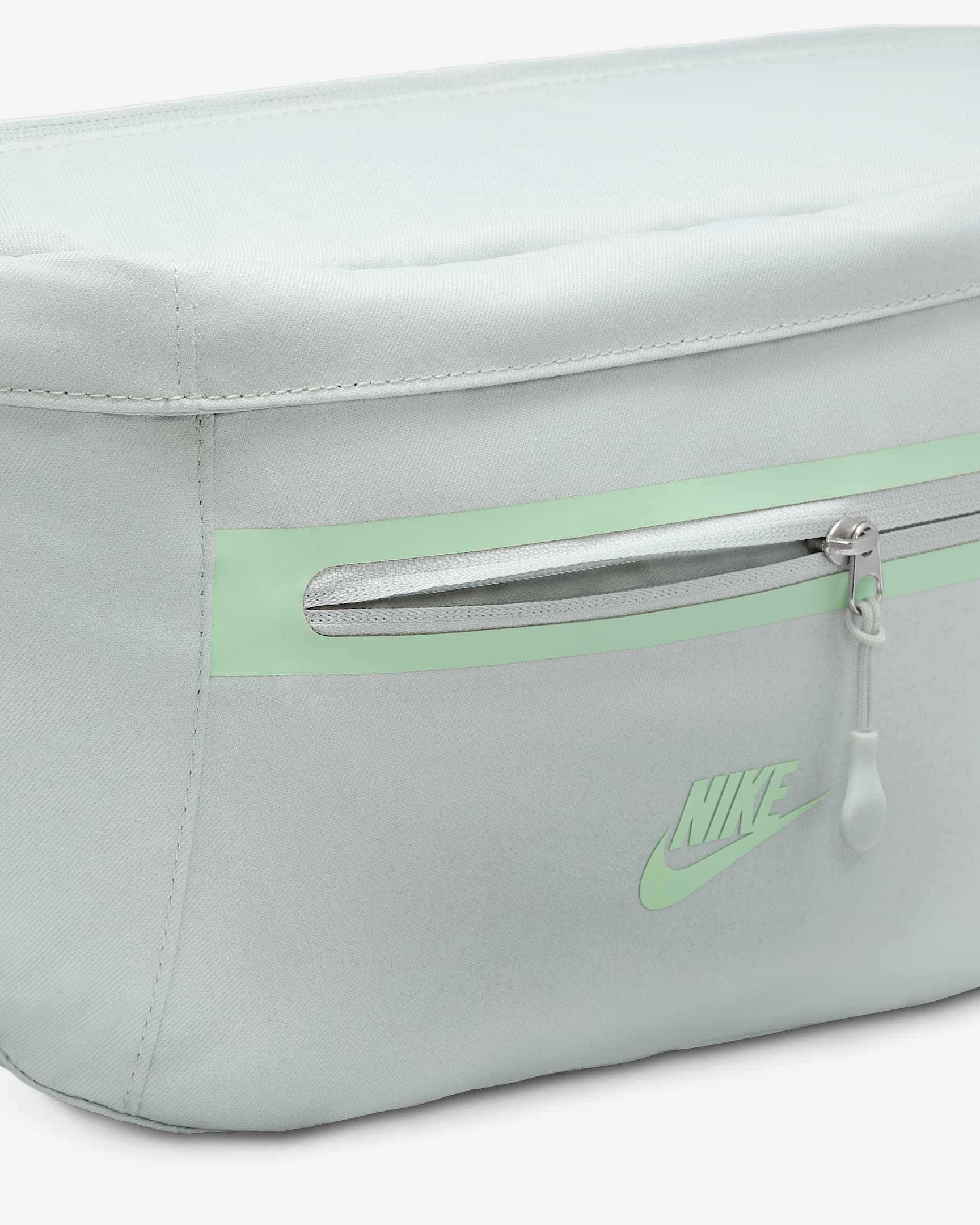 Nike Premium Hip Pack (8L). Nike SG