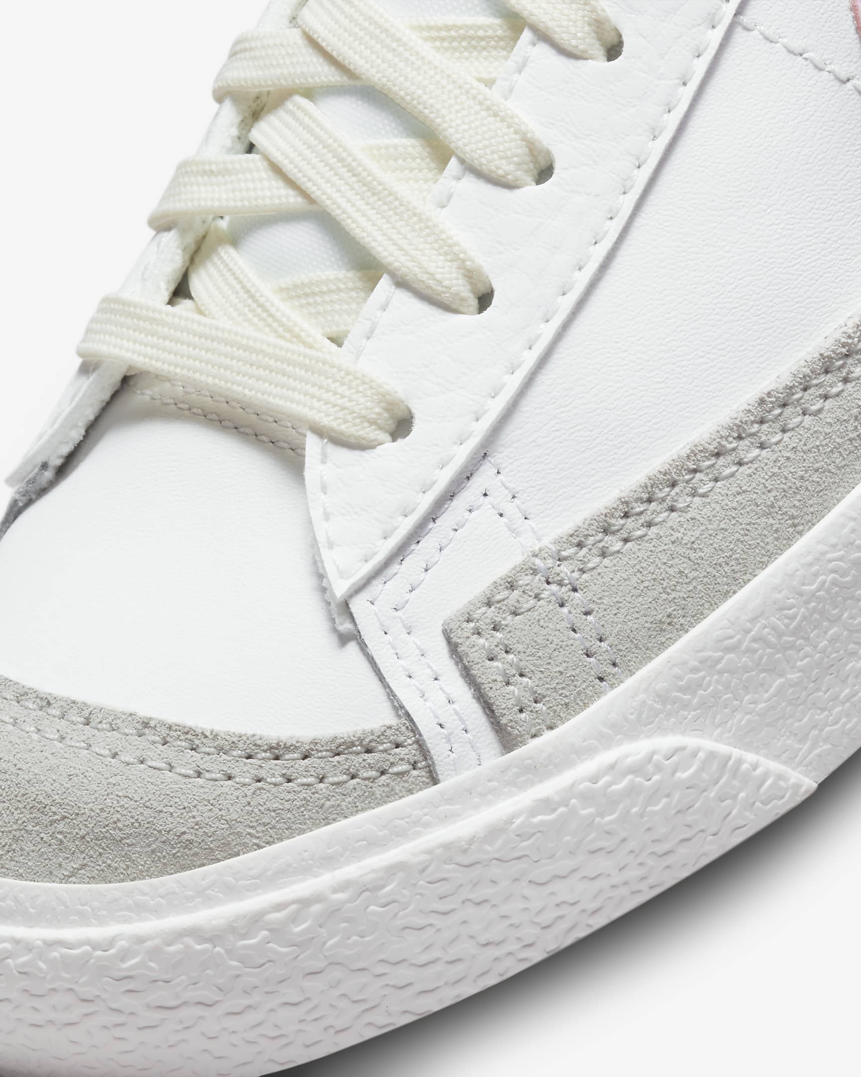 Chaussure Nike Blazer Mid ‘77 pour ado. Nike FR