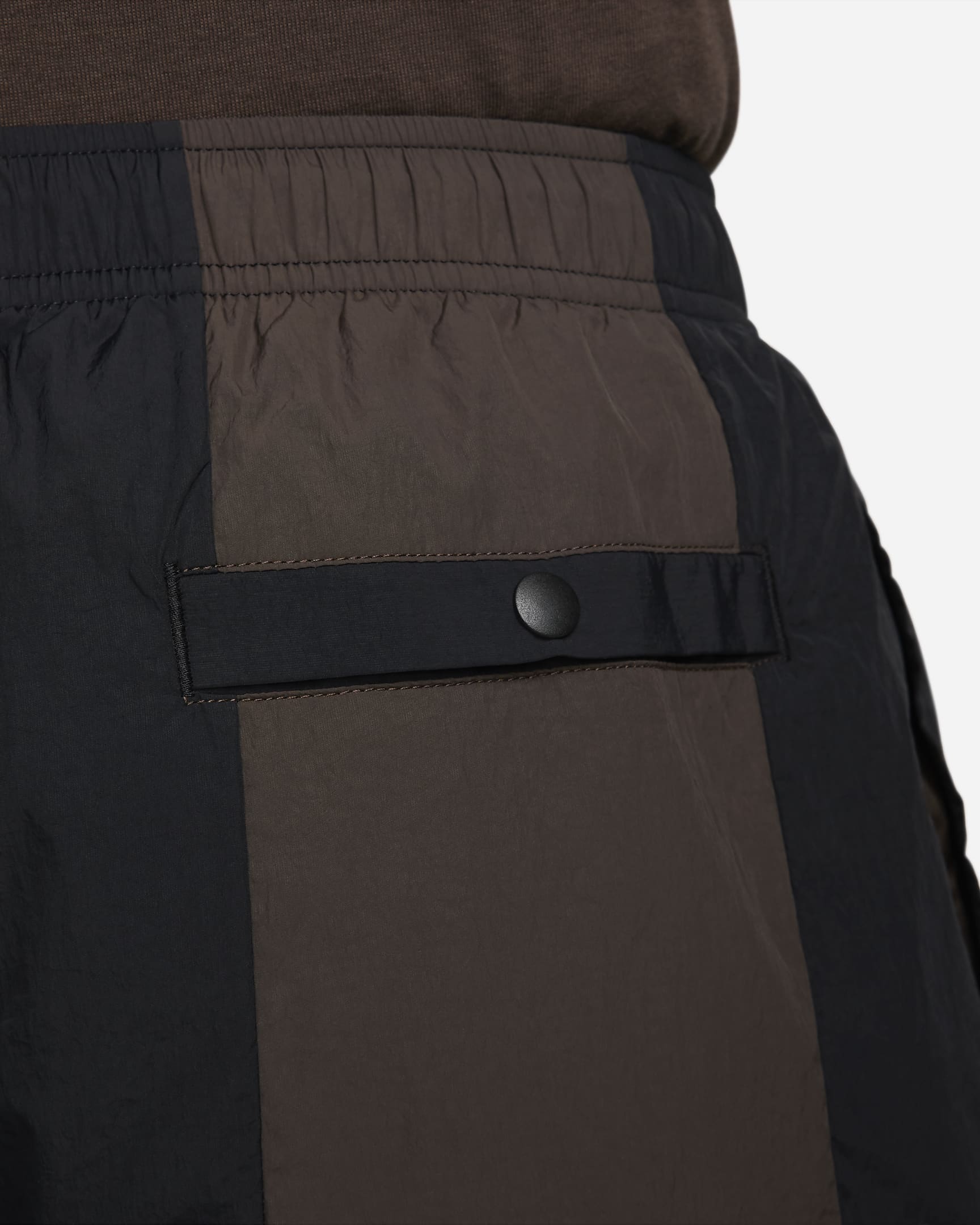 Nike Sportswear Tech Pack Men's Woven Shorts. Nike CZ