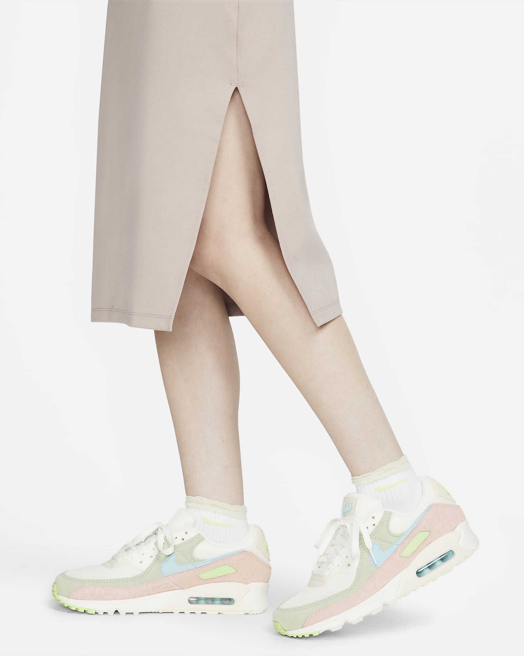 Nike Sportswear Essential Women's Midi Dress. Nike SA