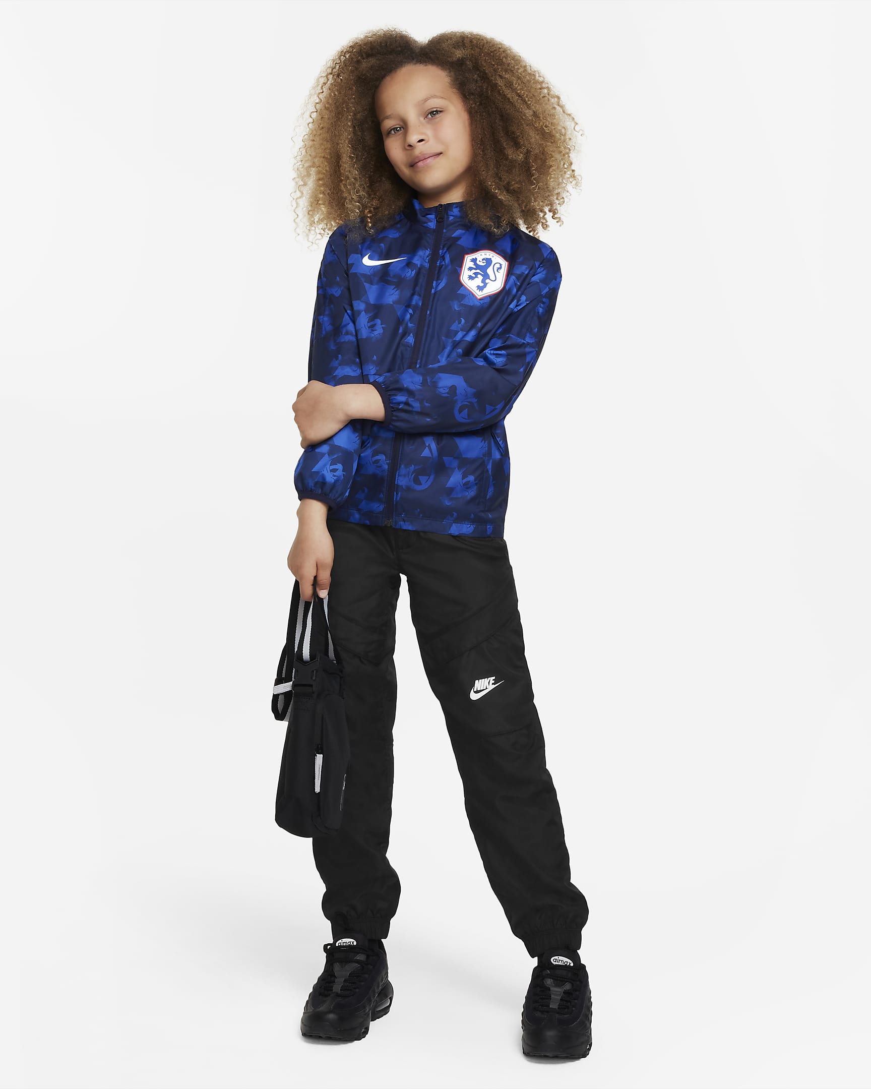 Netherlands Repel Academy AWF Older Kids' Football Jacket. Nike UK