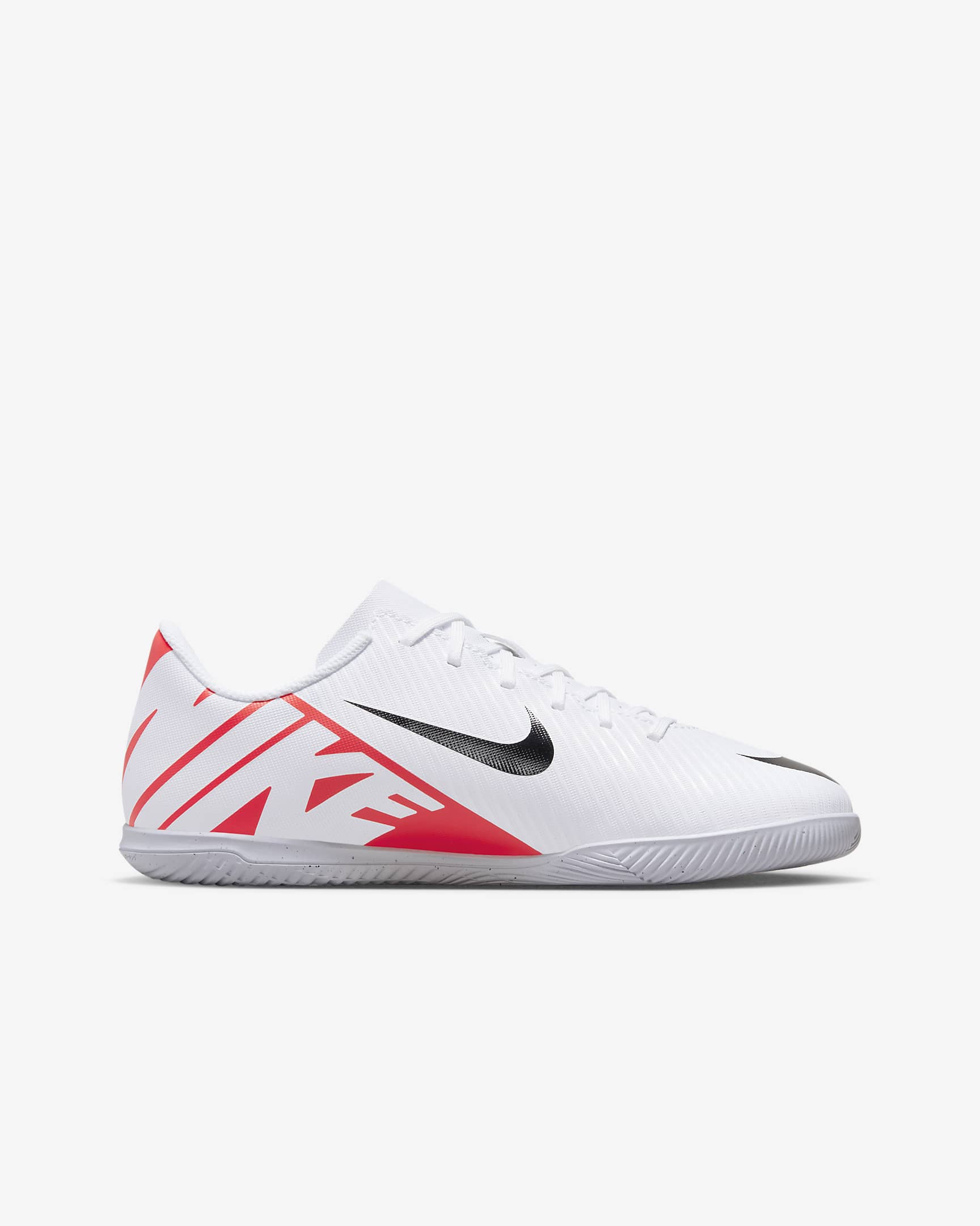 Nike Jr. Mercurial Vapor 15 Club Younger/Older Kids' Indoor Court ...