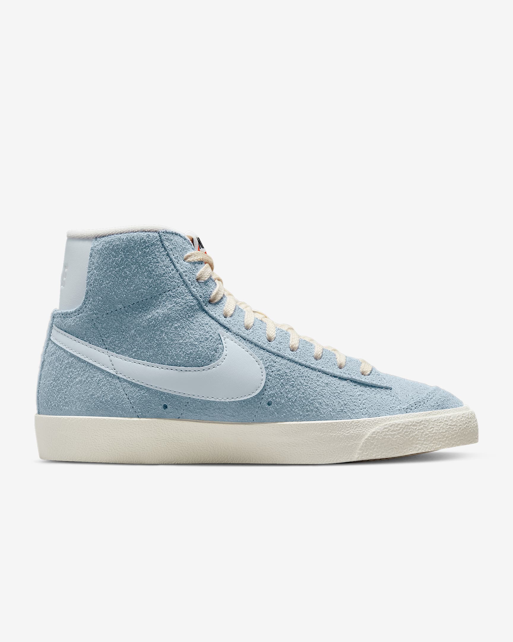 Nike Blazer Mid '77 Vintage Women's Shoe. Nike AE