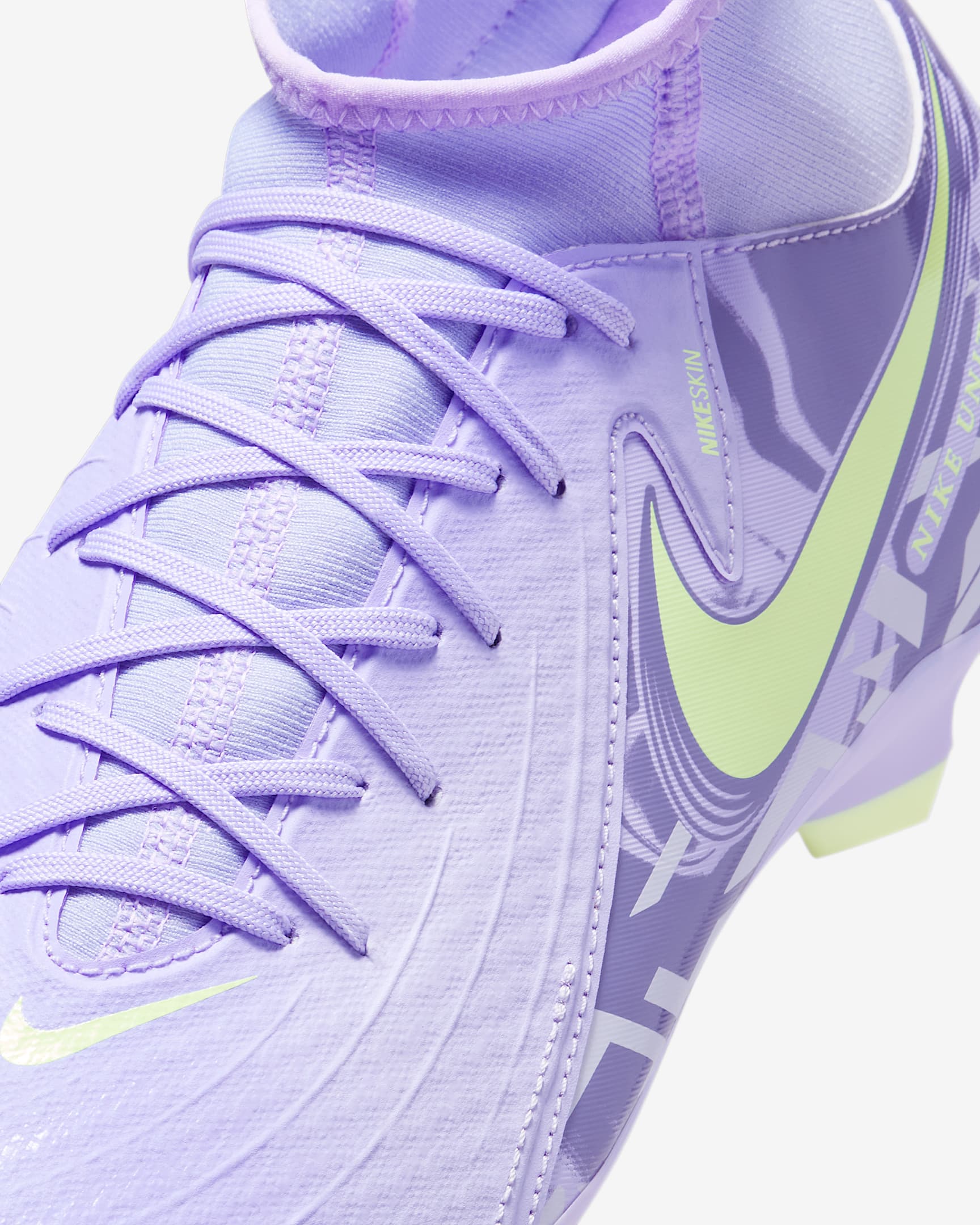 Nike United Phantom Luna 2 Academy MG High-Top Football Boot. Nike UK