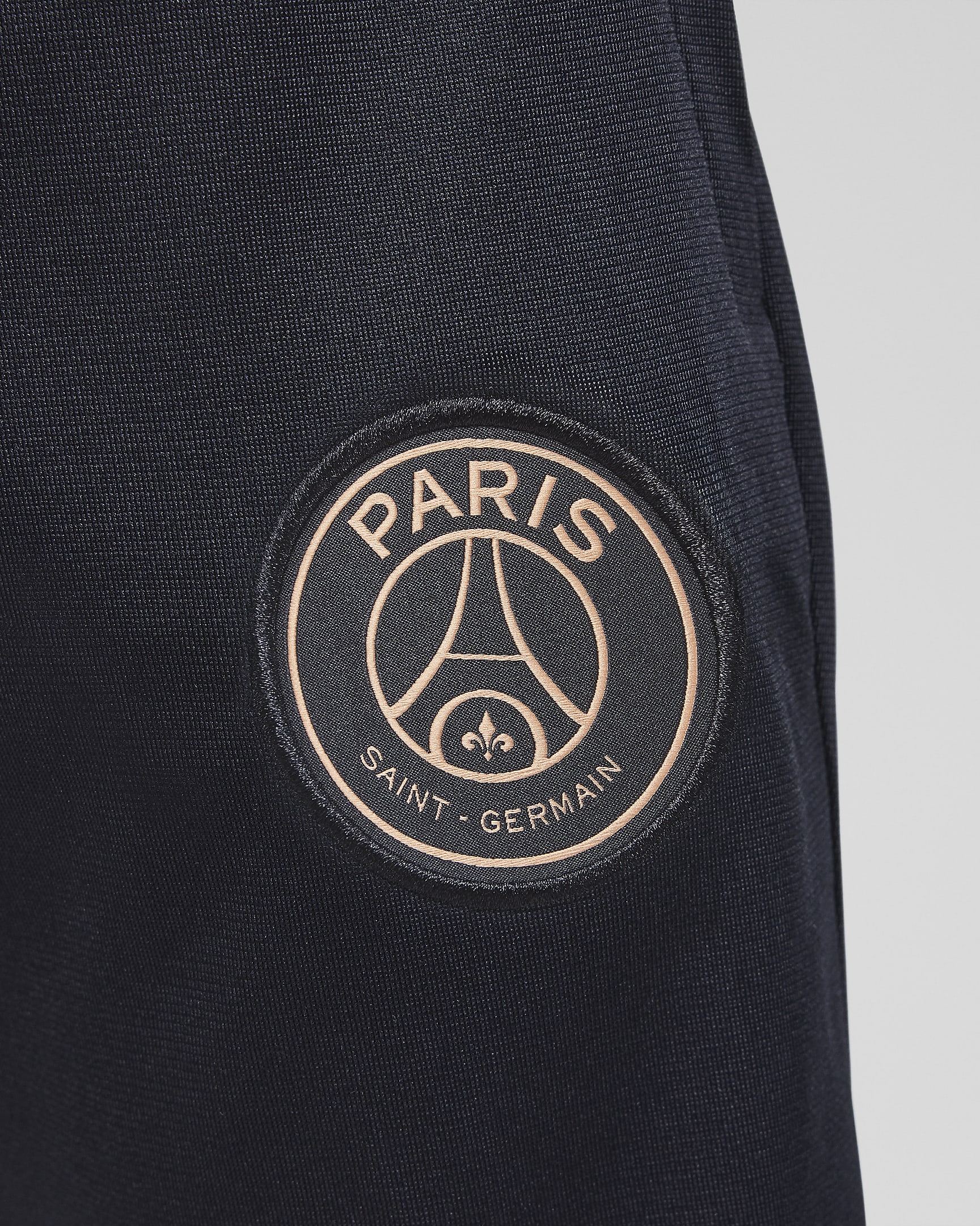 Paris Saint-Germain Strike Third Older Kids' Jordan Dri-FIT Football ...