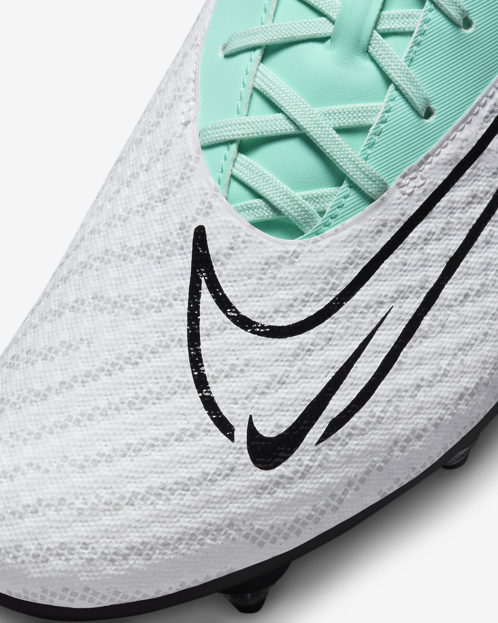 Nike Phantom GX Academy Soft-Ground Low-Top Football Boot. Nike CA