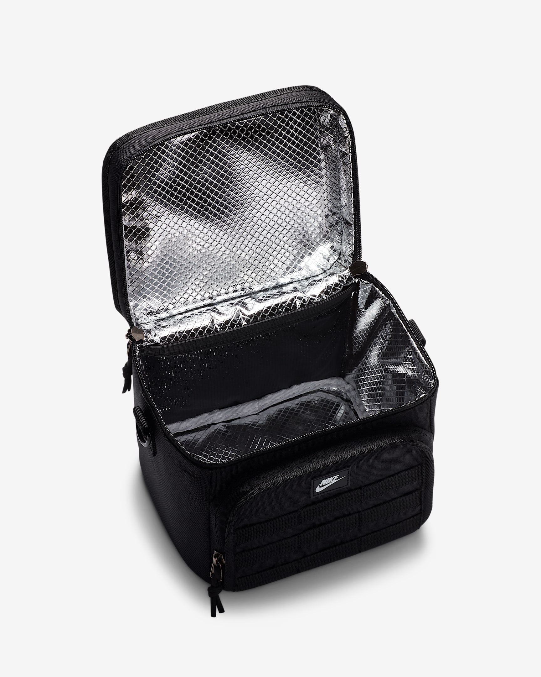 Nike Futura Sportswear Lunch Tote Lunch Bag (6.75L). Nike.com