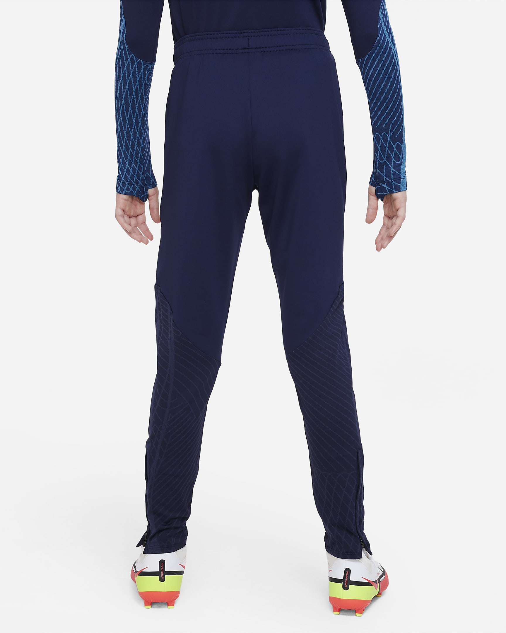 Croatia Strike Older Kids' Nike Dri-FIT Knit Football Pants. Nike NZ