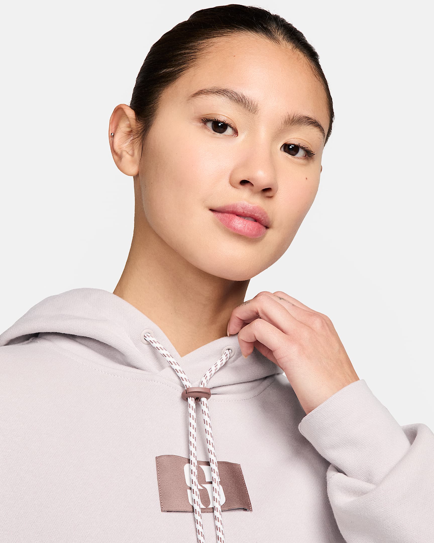 Sabrina Fleece Basketball Hoodie. Nike PH