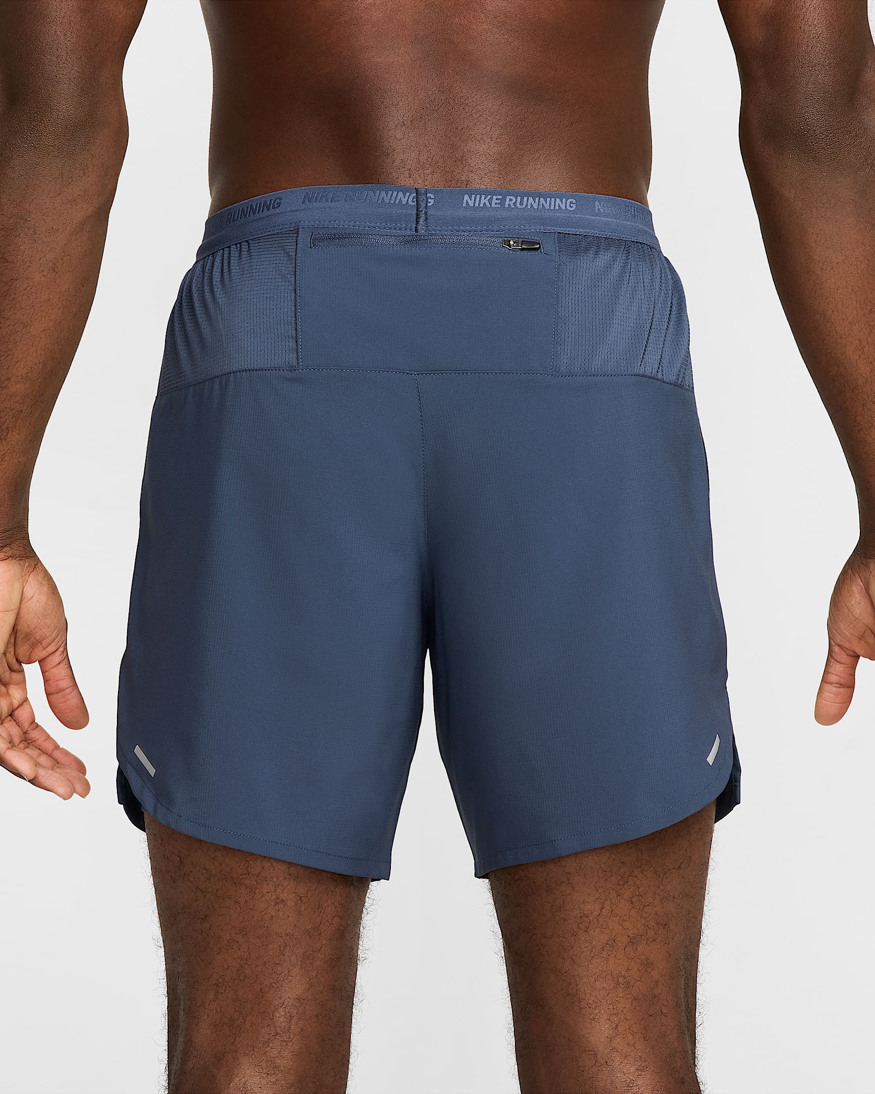 Shorts de running 2 en 1 Dri-FIT de 18 cm para hombre Nike Stride. Nike.com