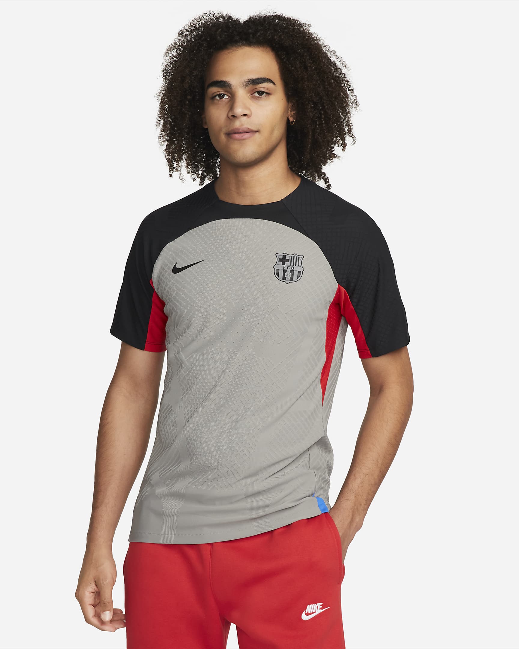 F.C. Barcelona Strike Elite Men's Nike Dri-FIT ADV Knit Football Top. Nike SE
