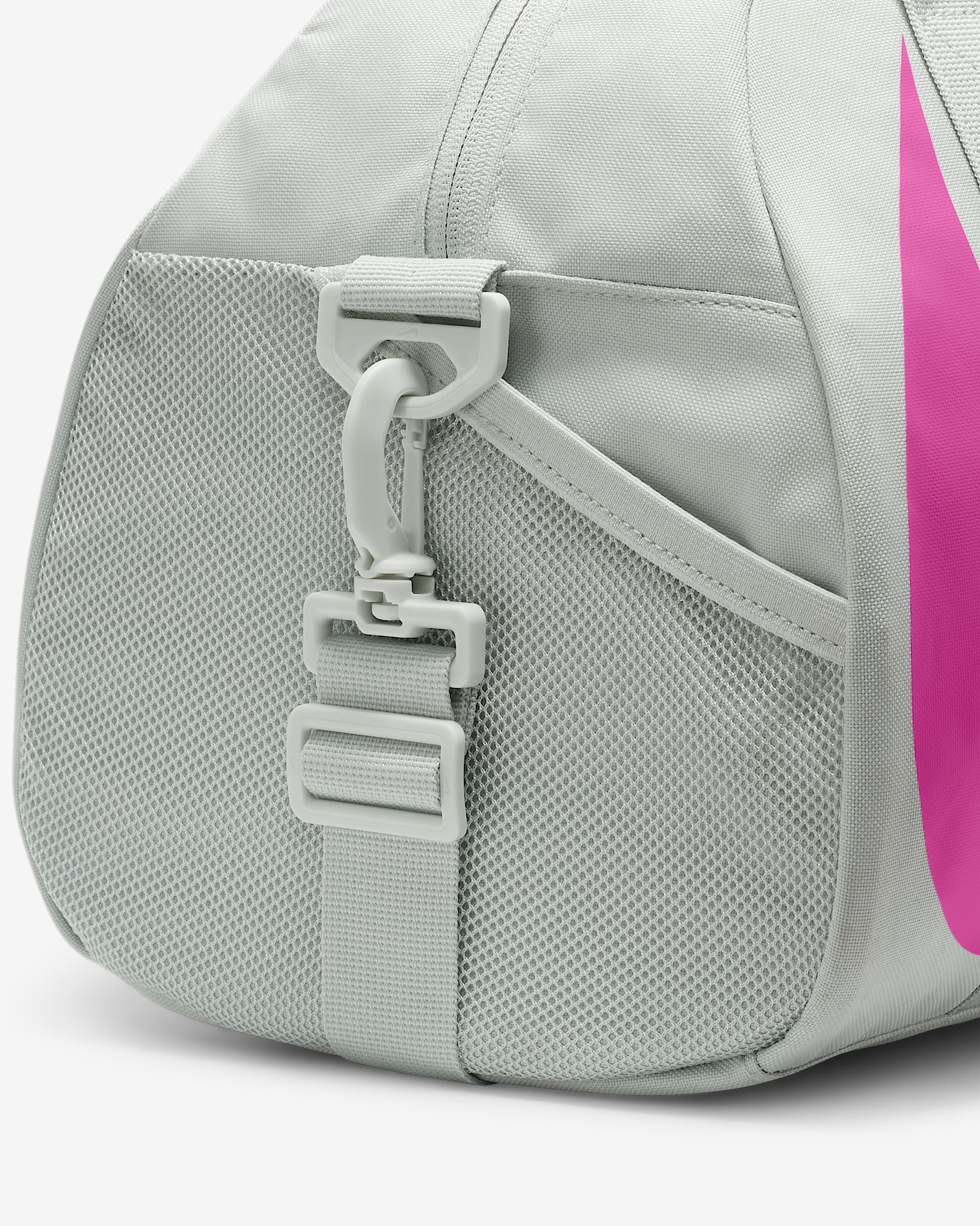 Nike Gym Club Kids' Bag (25L). Nike NL