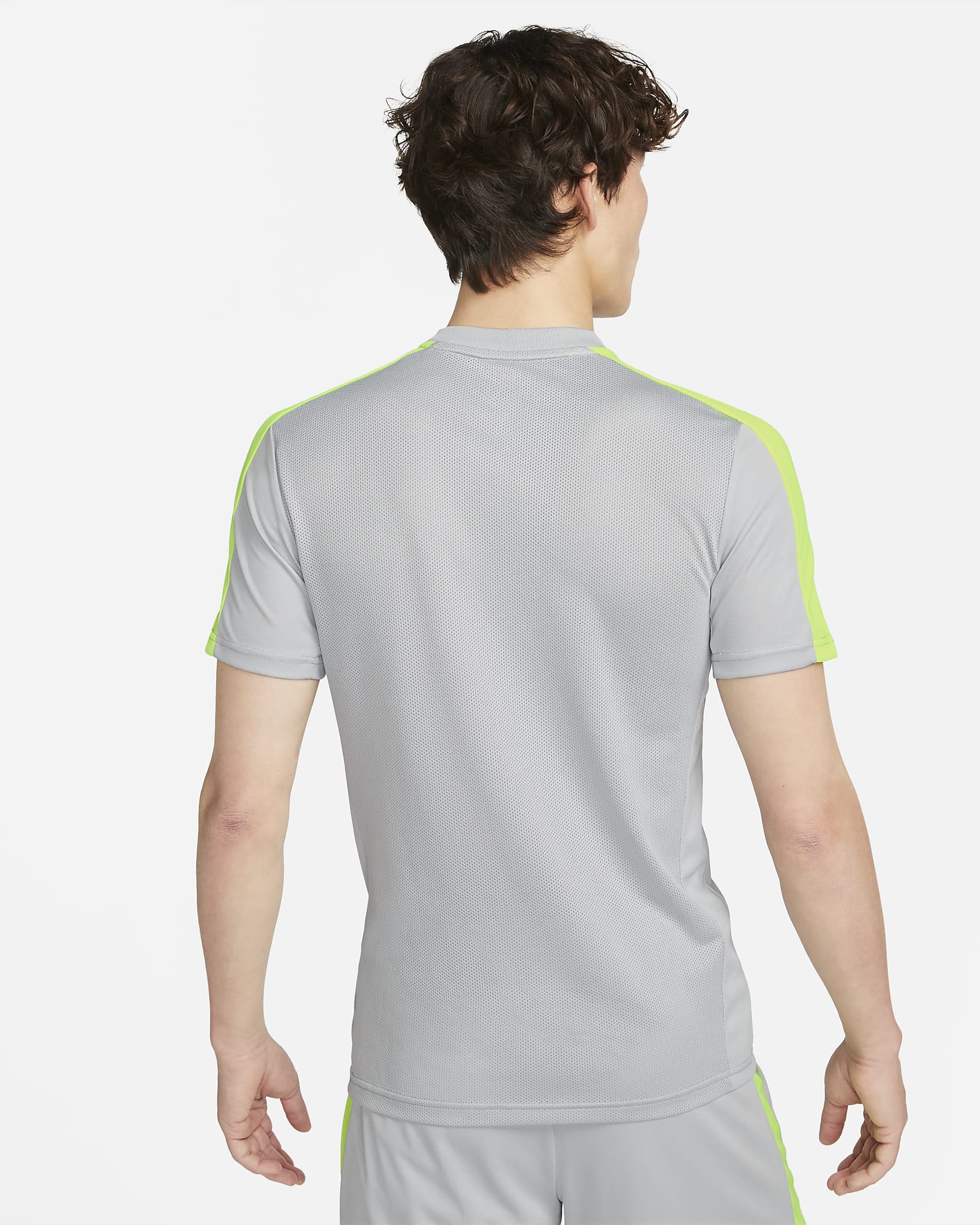 Nike Dri-FIT Academy Men's Short-Sleeve Football Top. Nike PH