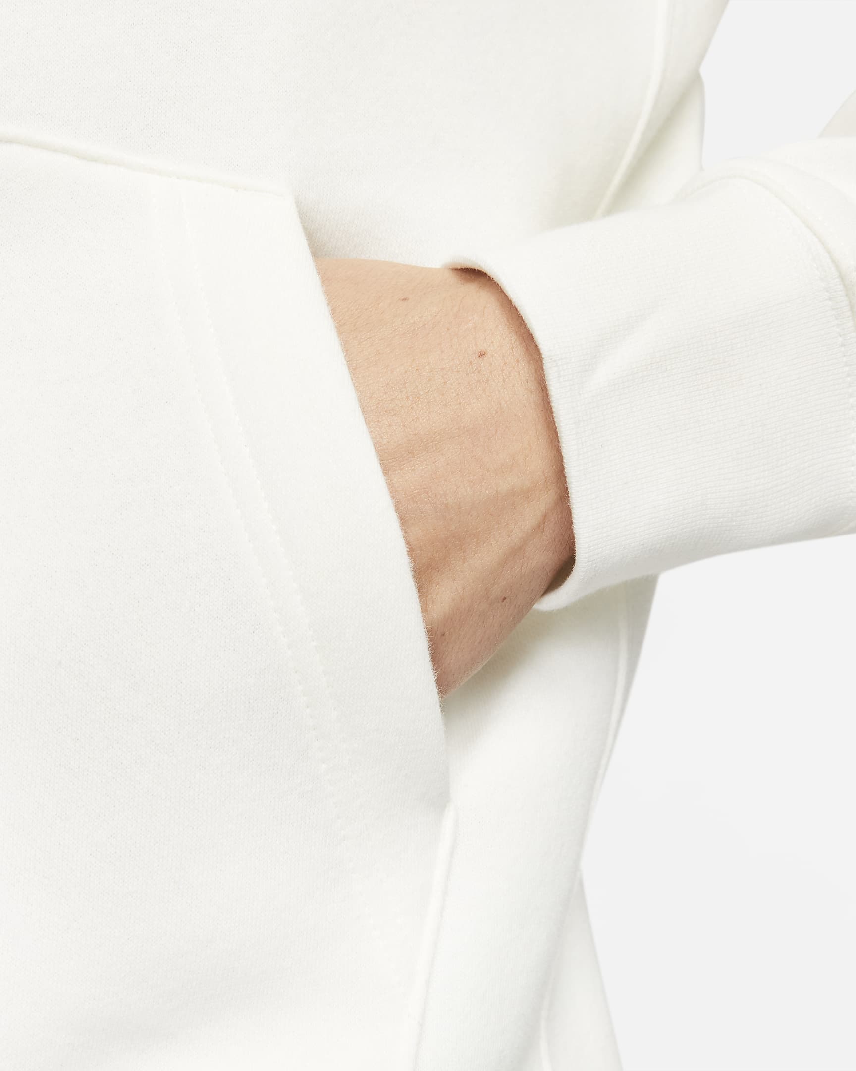 Club América Club Fleece Men's Pullover Hoodie. Nike SI