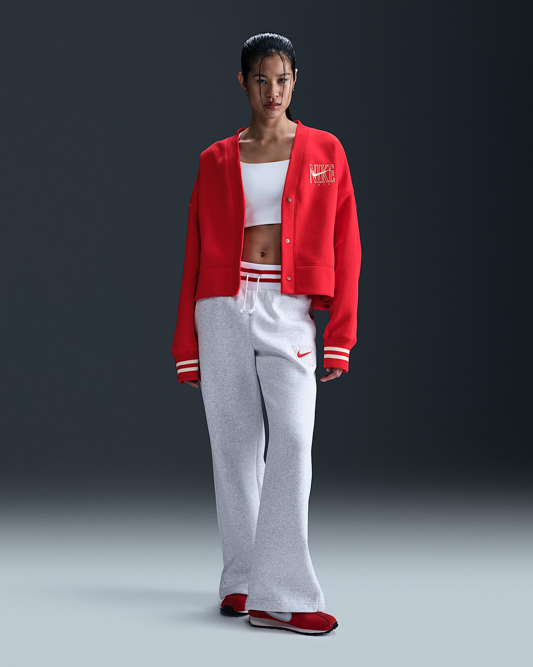 Nike Sportswear Phoenix Fleece Women's Over-Oversized Graphic Cardigan ...