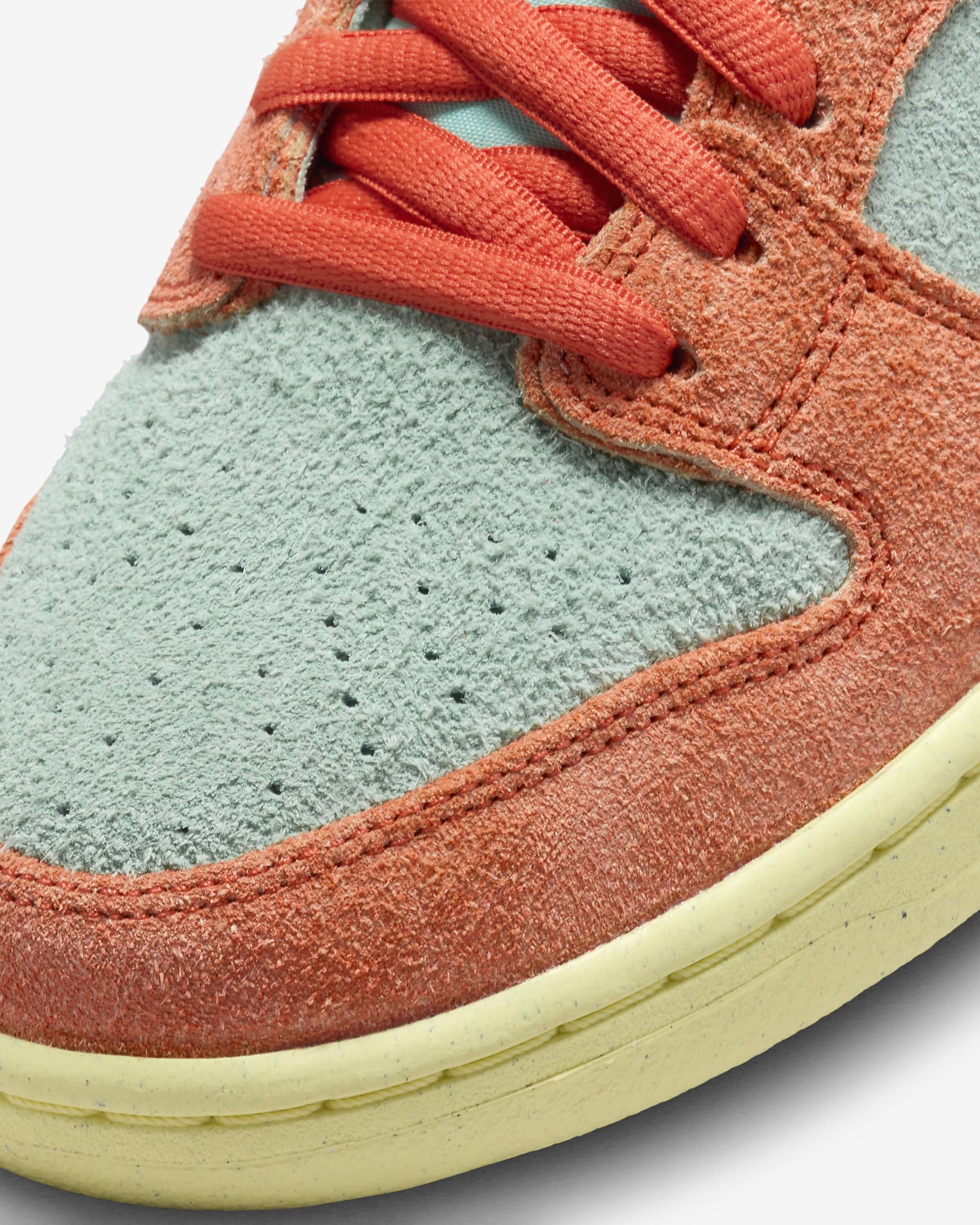 Nike SB Dunk Low Pro Premium Skate Shoes. Nike JP