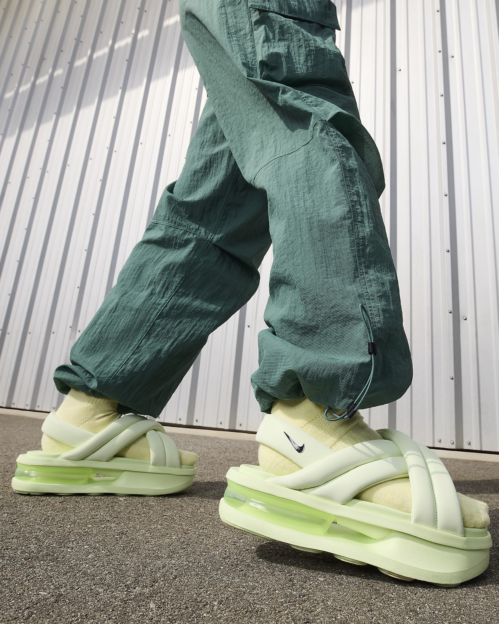 Nike Air Max Isla Women's Sandals. Nike ID