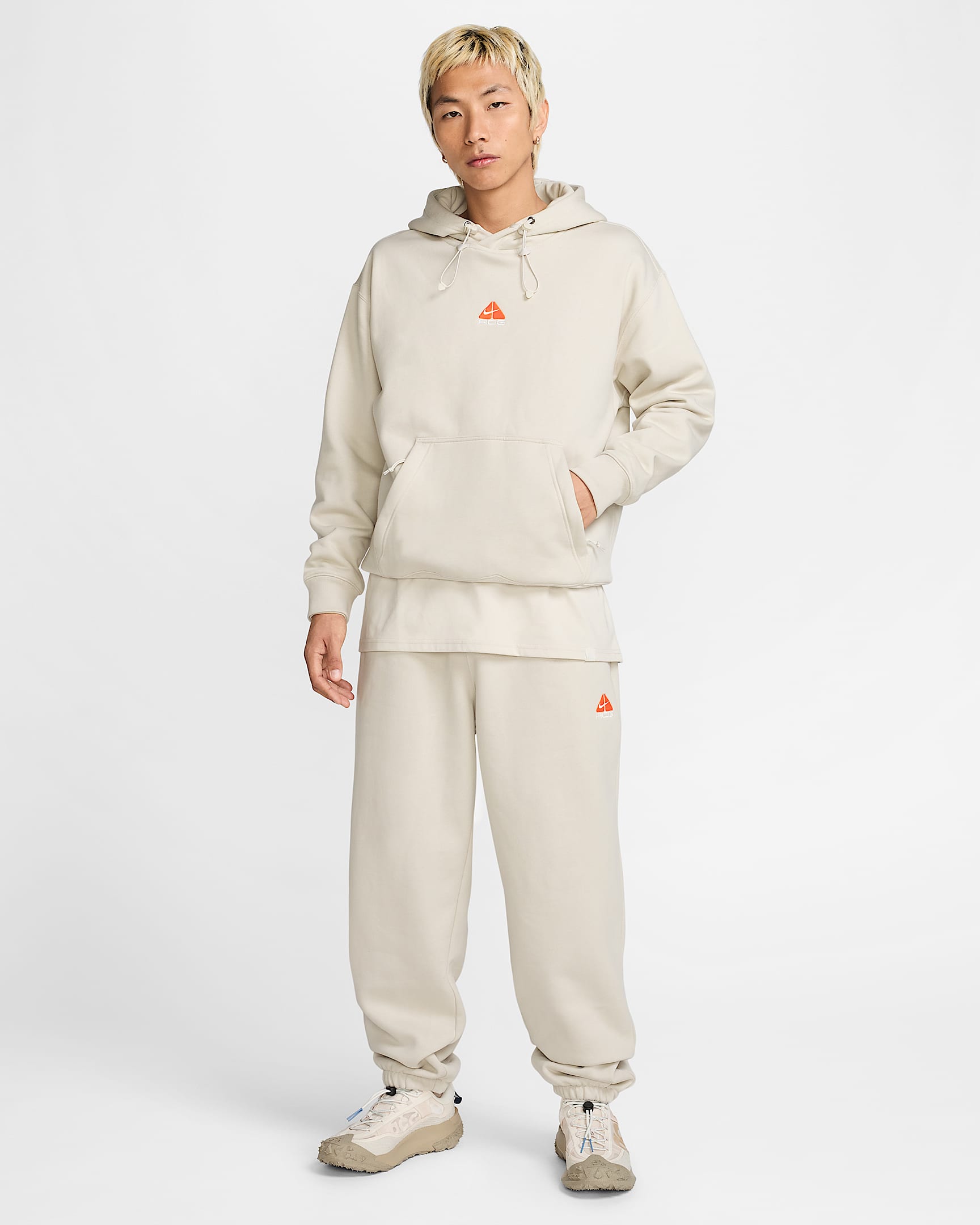 Nike ACG Lungs Therma-FIT Repel "Tuff Fleece" Pants. Nike.com