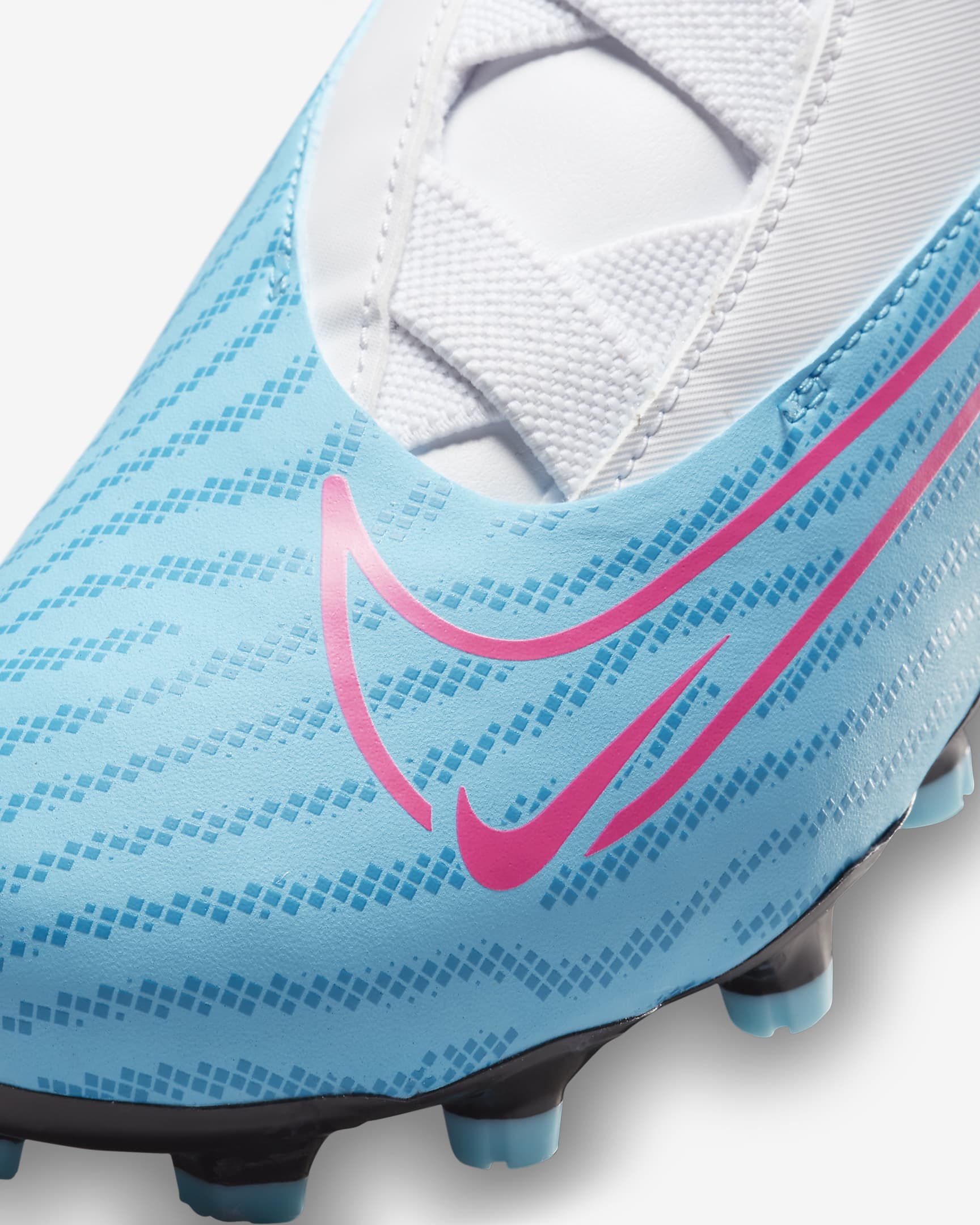 Nike Jr. Phantom GX Academy Older Kids' Multi-Ground Low-Top Football Boot. Nike ID