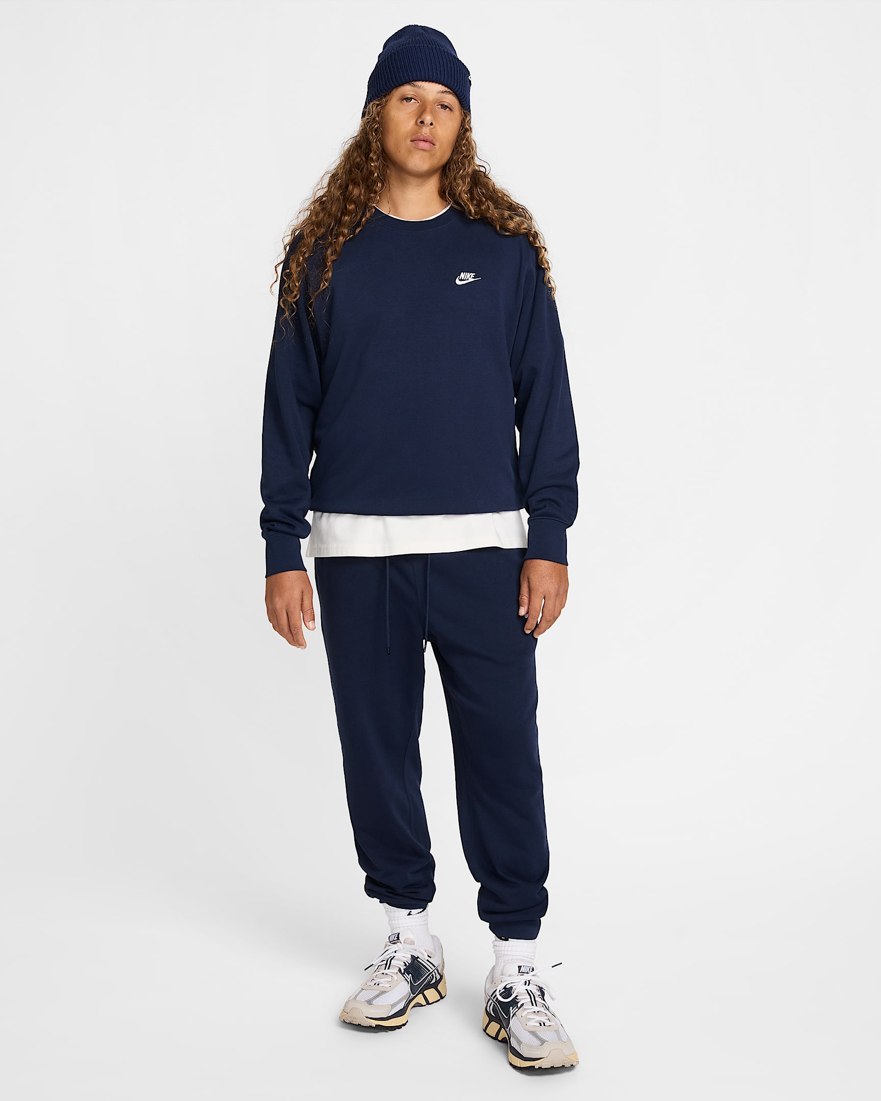 Nike Club Men's French Terry Crew. Nike IE
