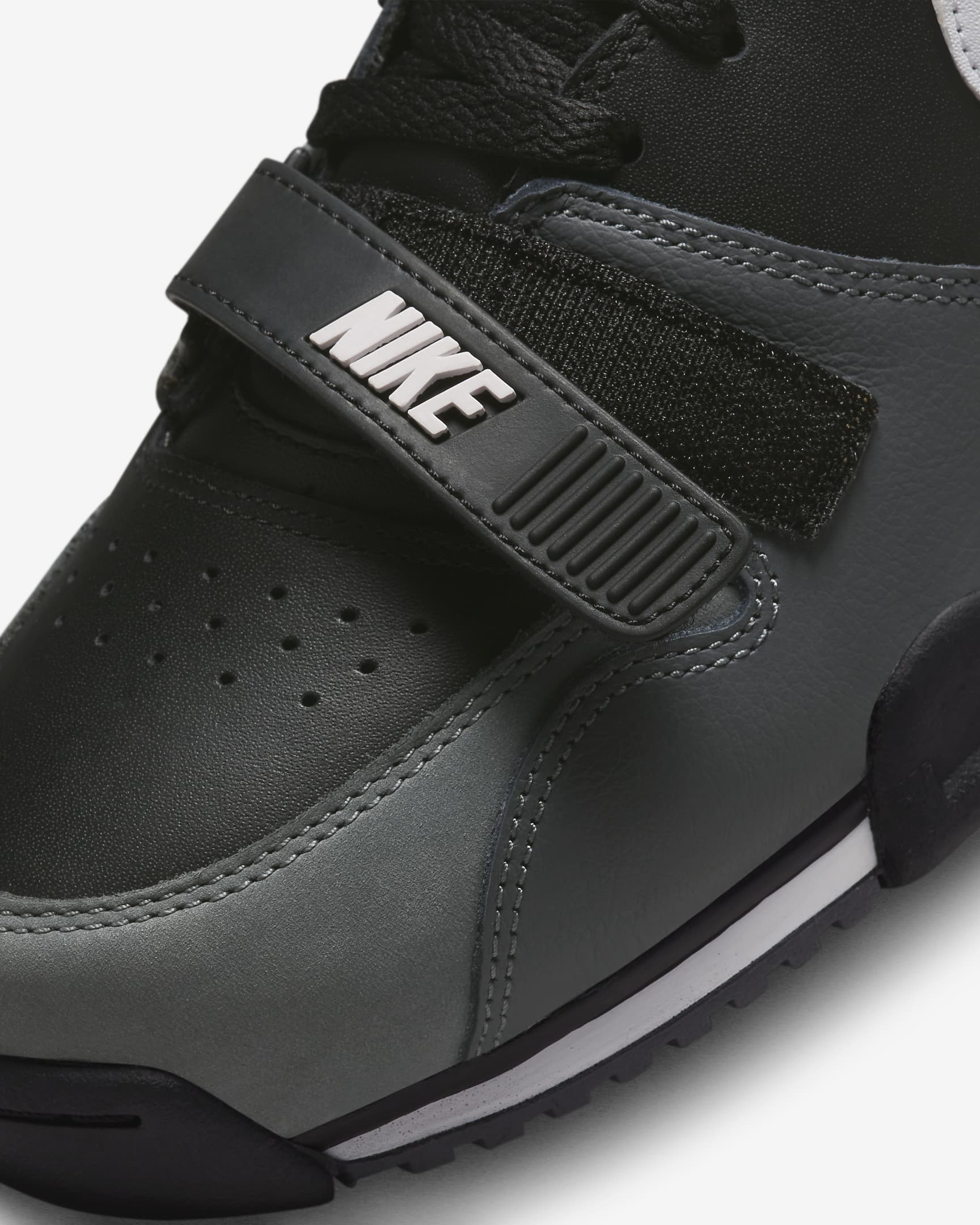 Nike Air Trainer 1 Men's Shoes. Nike ID